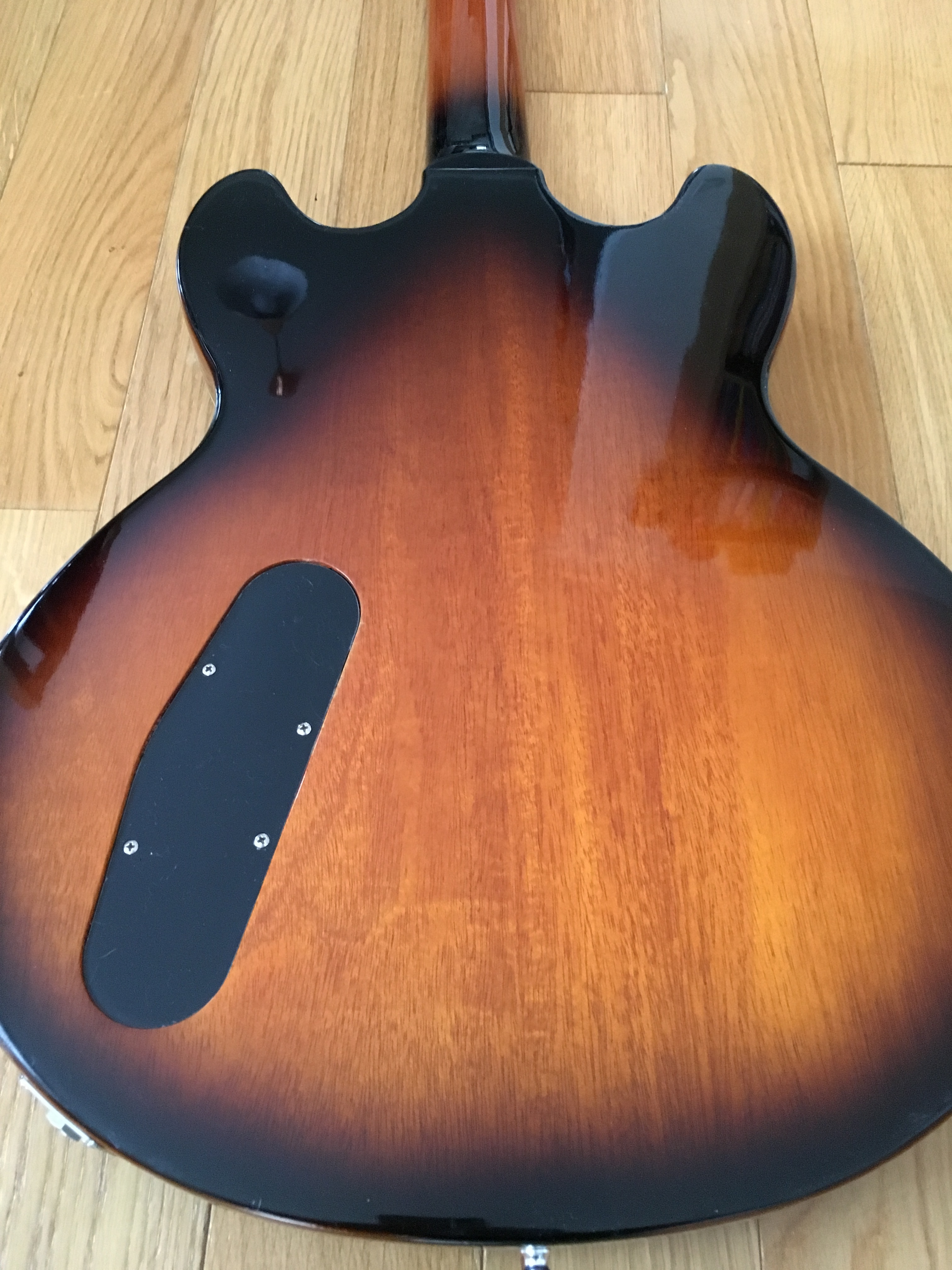 MIDTOWN STANDARD BASS - Gibson Midtown Standard Bass - Audiofanzine