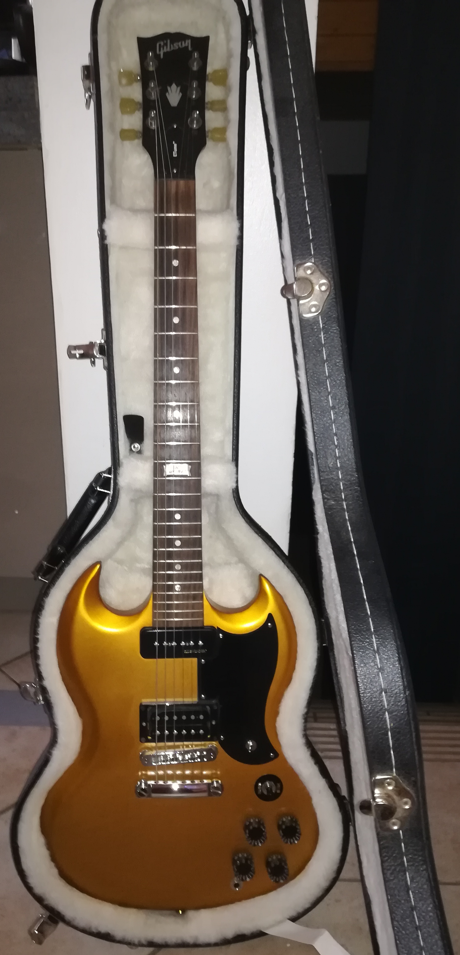 Sg Futura 2014 Bullion Gold Fade Vintage Gloss Gibson Audiofanzine