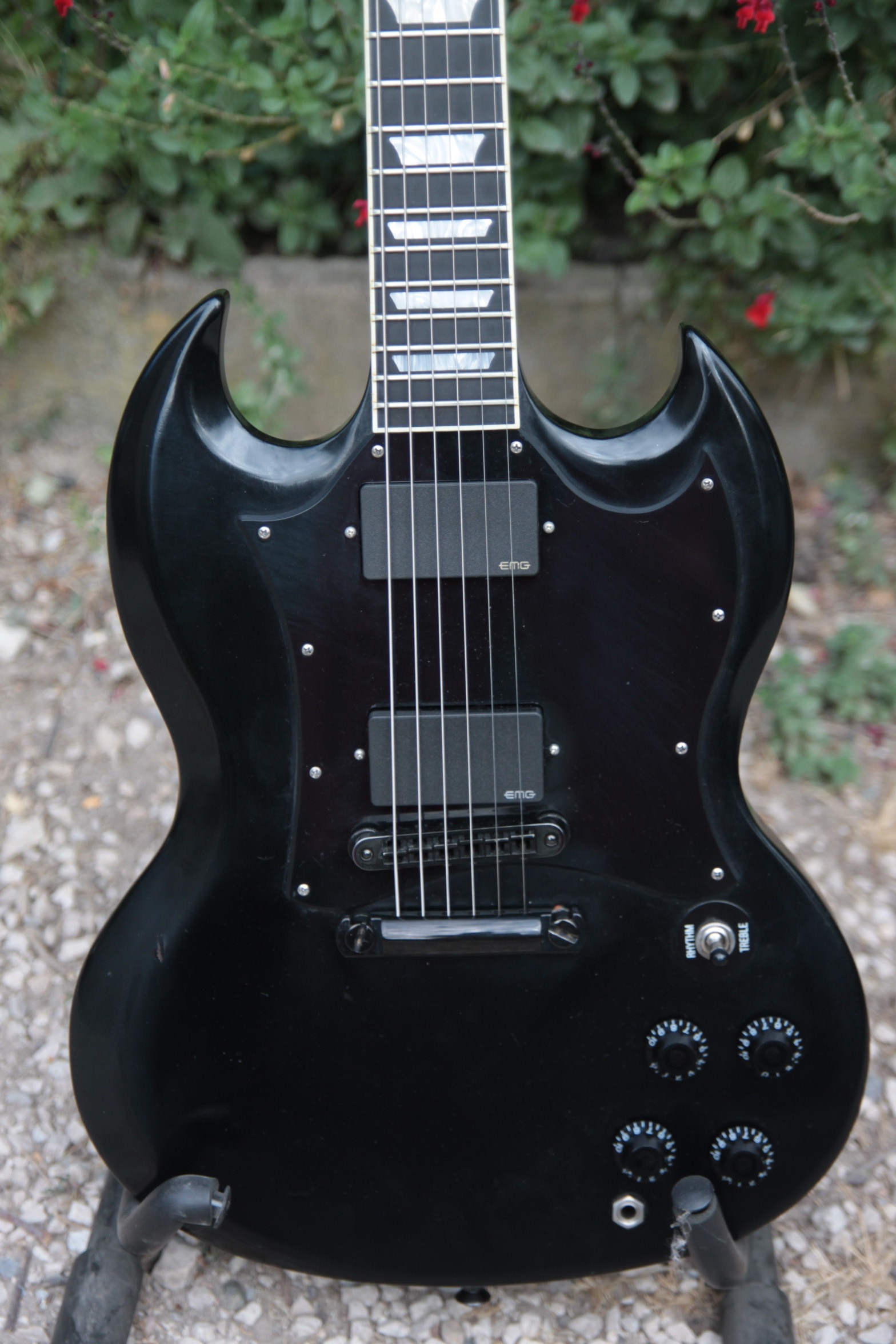 SG GOTHIC II - Gibson SG Gothic II - Audiofanzine