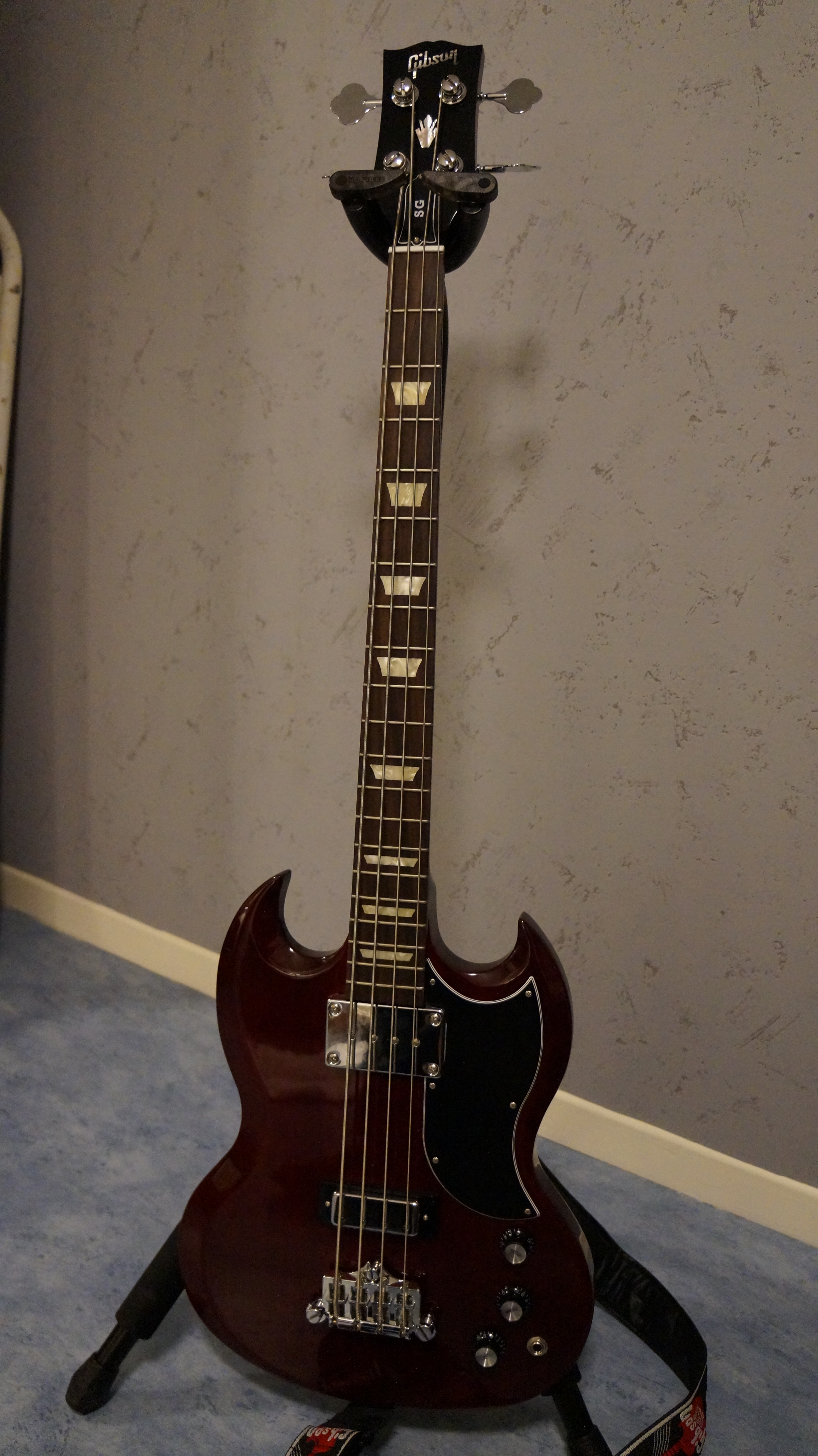SG STANDARD BASS - Gibson SG Standard Bass - Audiofanzine