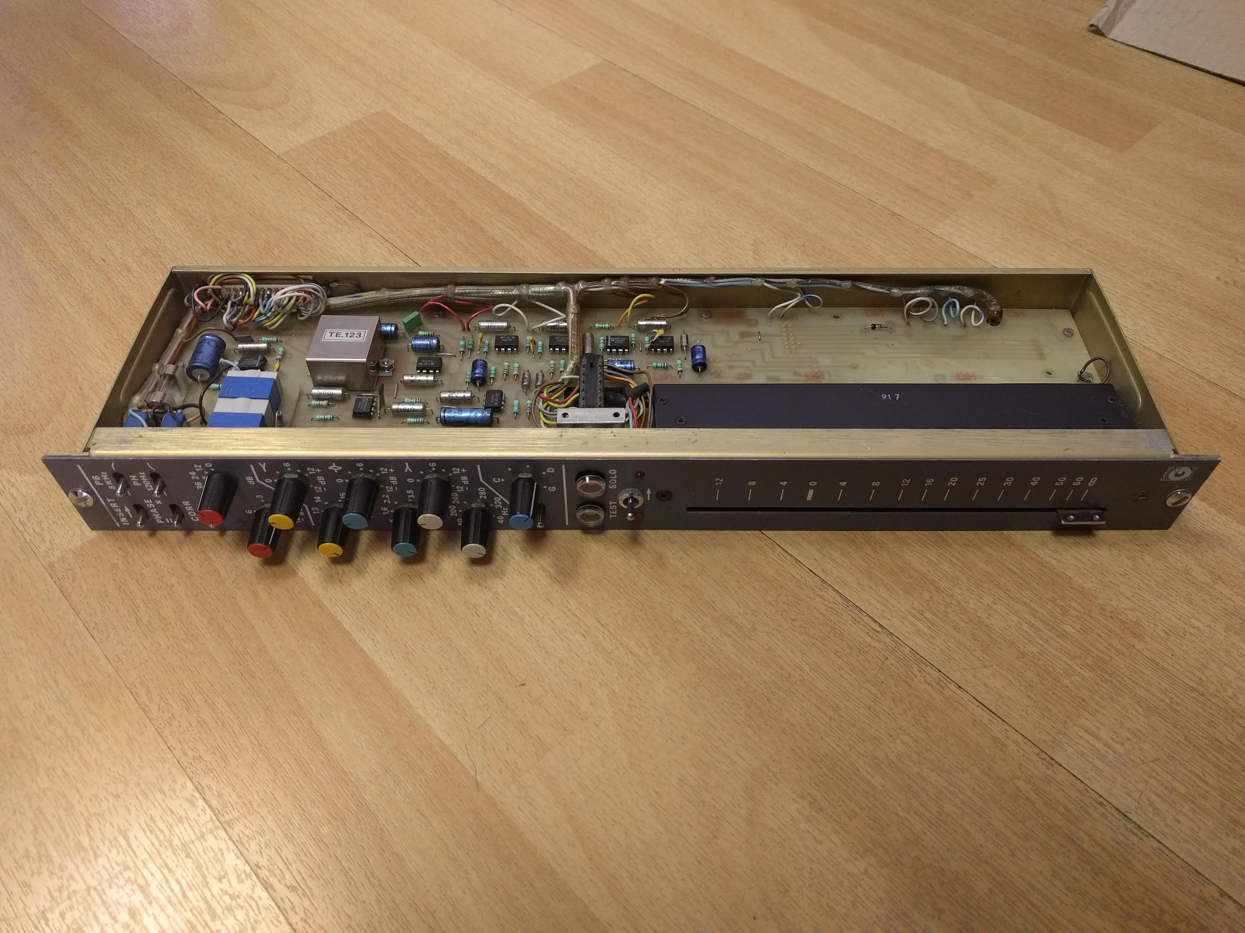 CS 892 - Girardin CS 892 - Audiofanzine