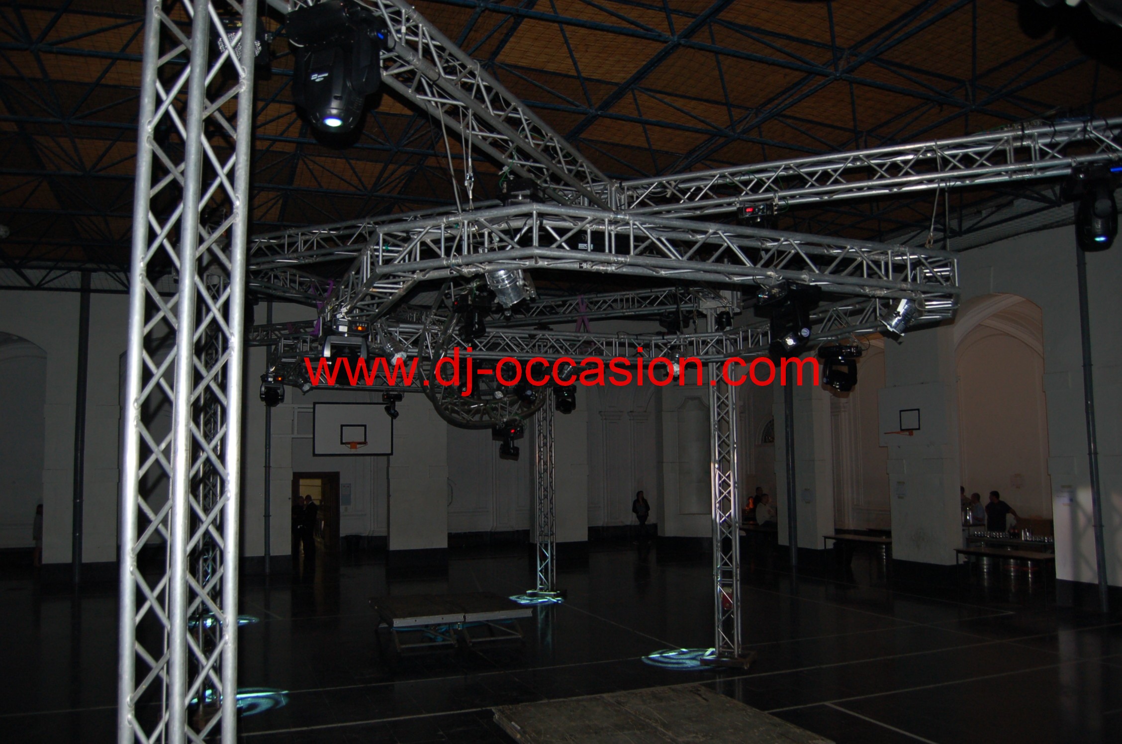 Photo Global Truss Structure triangulaire 300 : Global Truss Structure ...