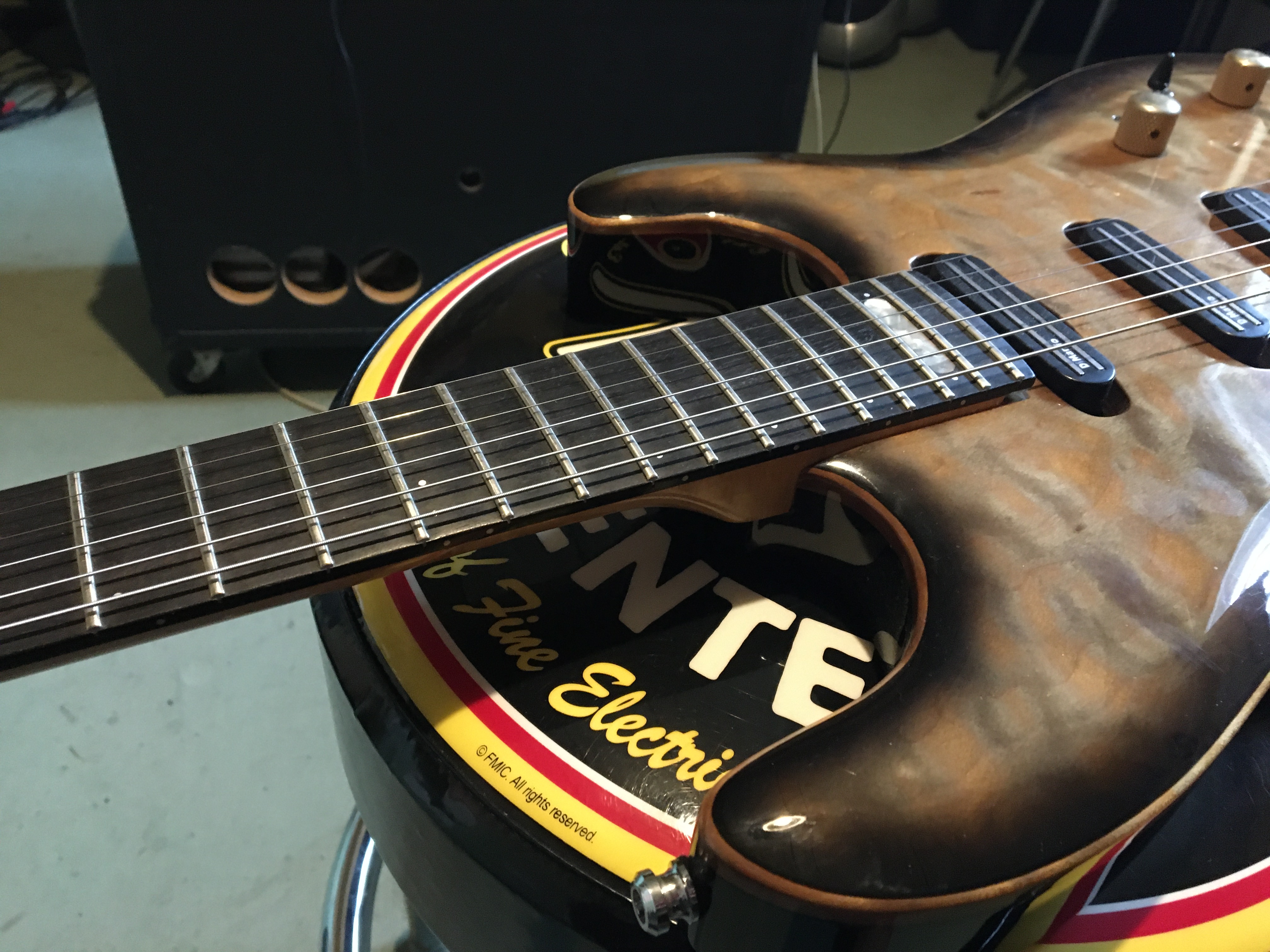 Artisan ST Signature - Godin Artisan ST Signature - Audiofanzine