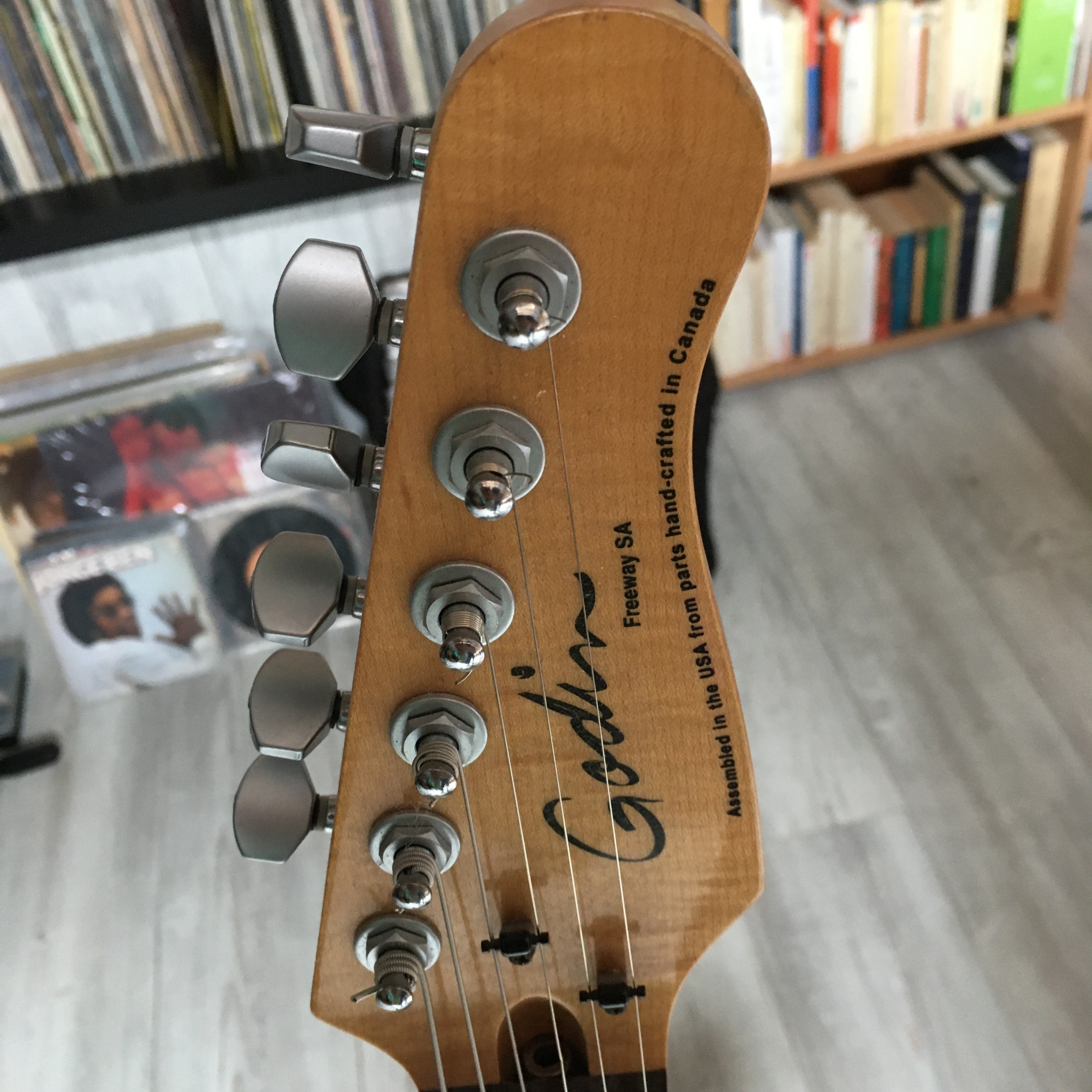 Freeway SA - Godin Freeway SA - Audiofanzine