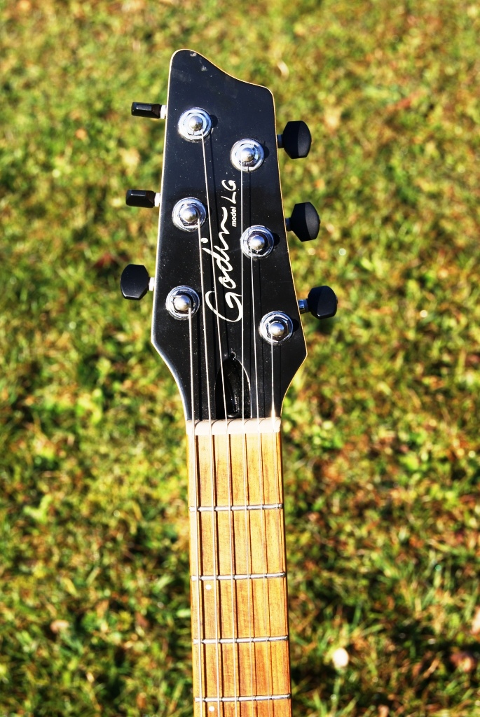 LG P90 - Godin LG P90 - Audiofanzine