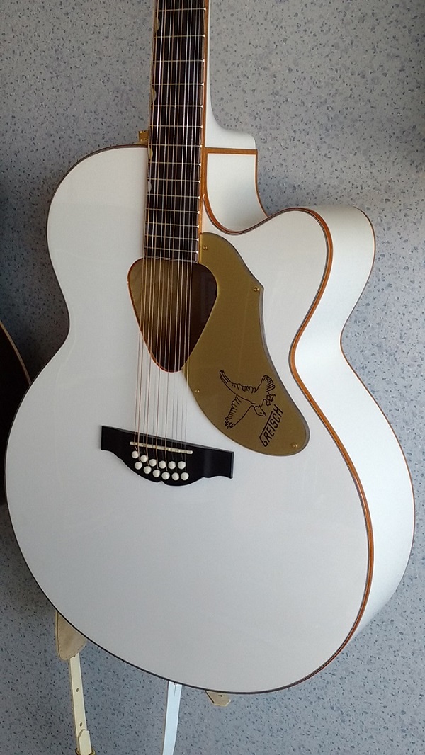 G5022CWFE-12 RANCHER FALCON JUMBO 12-STRING CUTAWAY ELECTRIC - Audiofanzine
