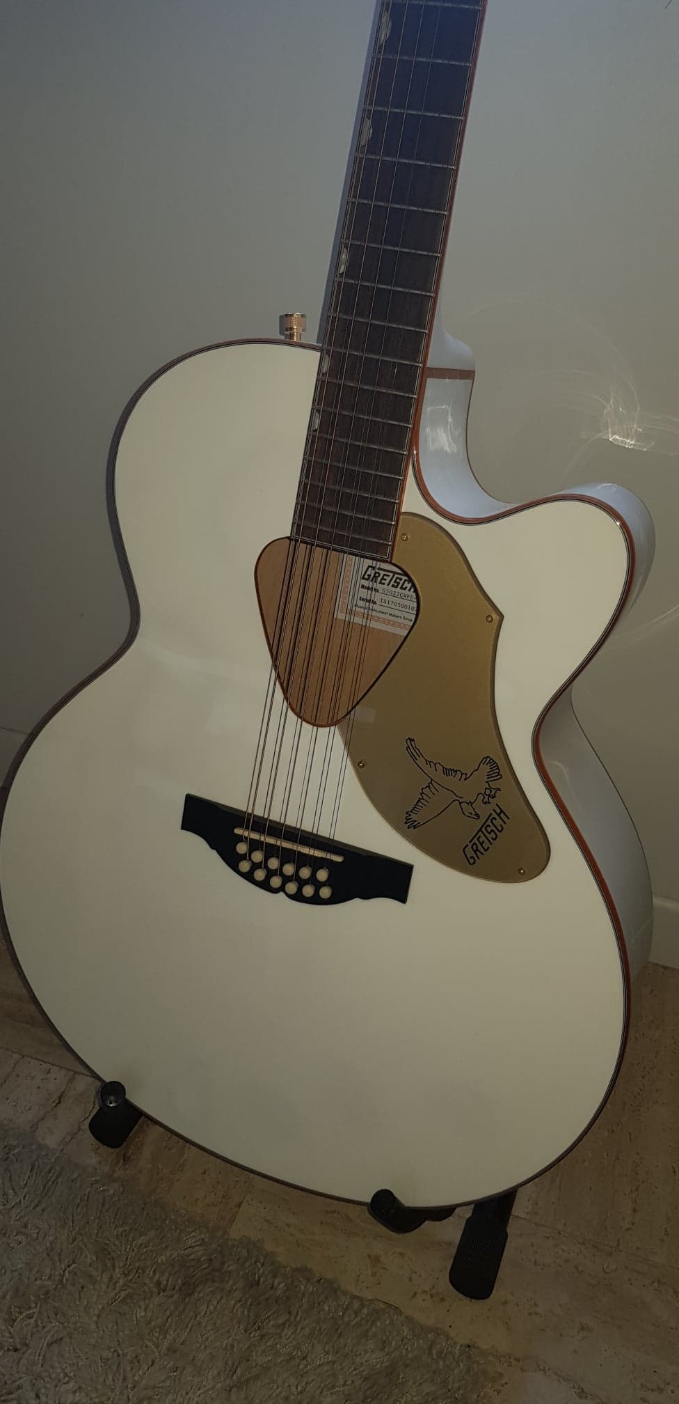 G5022CWFE-12 Rancher Falcon Jumbo 12-String Cutaway Electric - Audiofanzine