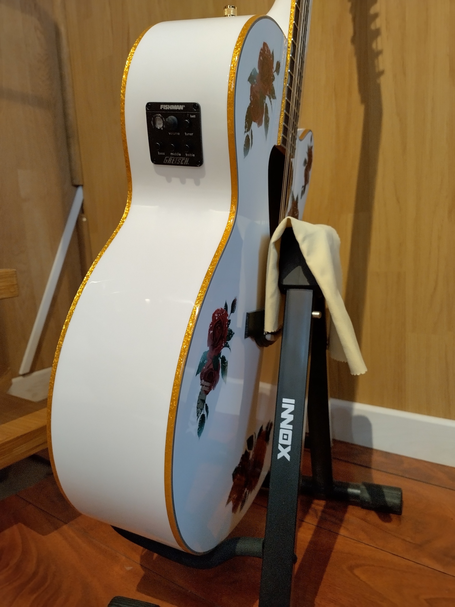 G5022CWFE-12 Rancher Falcon Jumbo 12-String Cutaway Electric - Audiofanzine