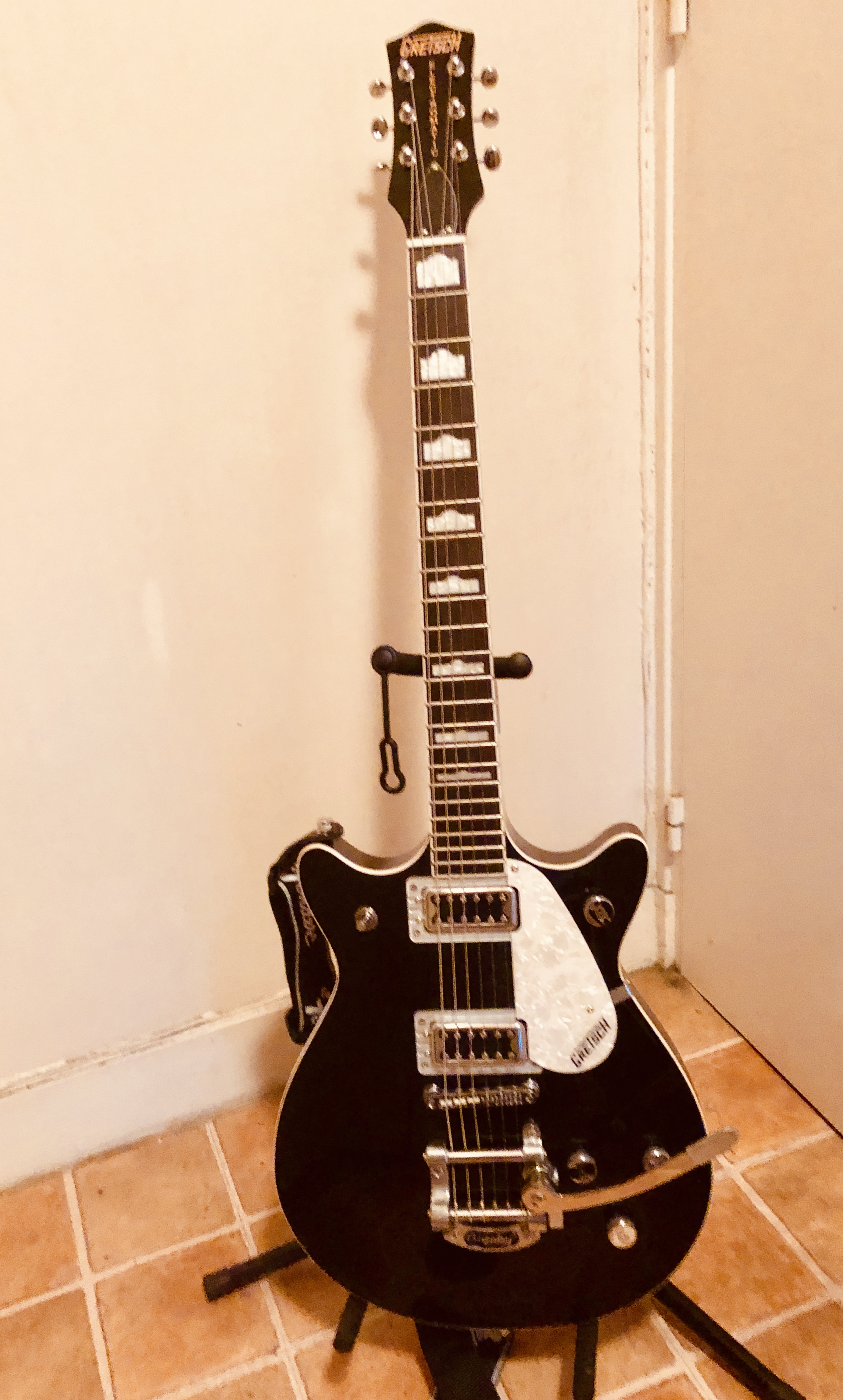 G5445T Double Jet w/Bigsby - Black Gretsch - Audiofanzine