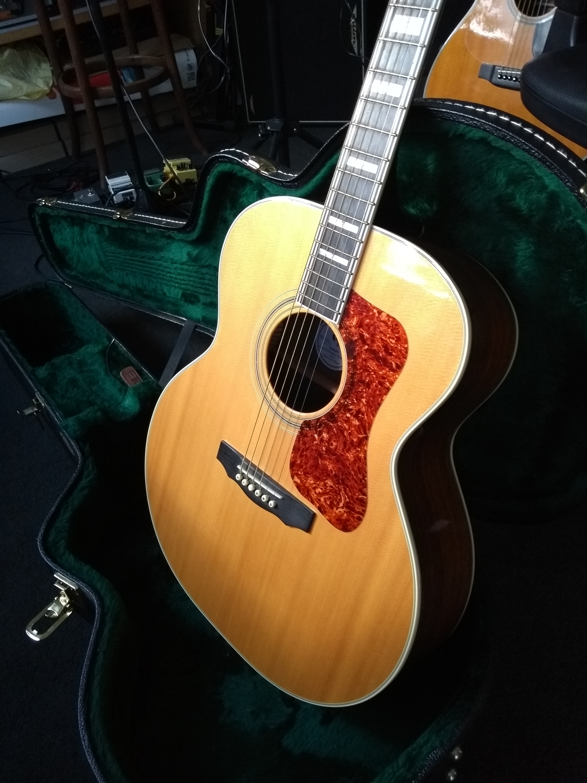 F-50R - Guild F-50R - Audiofanzine