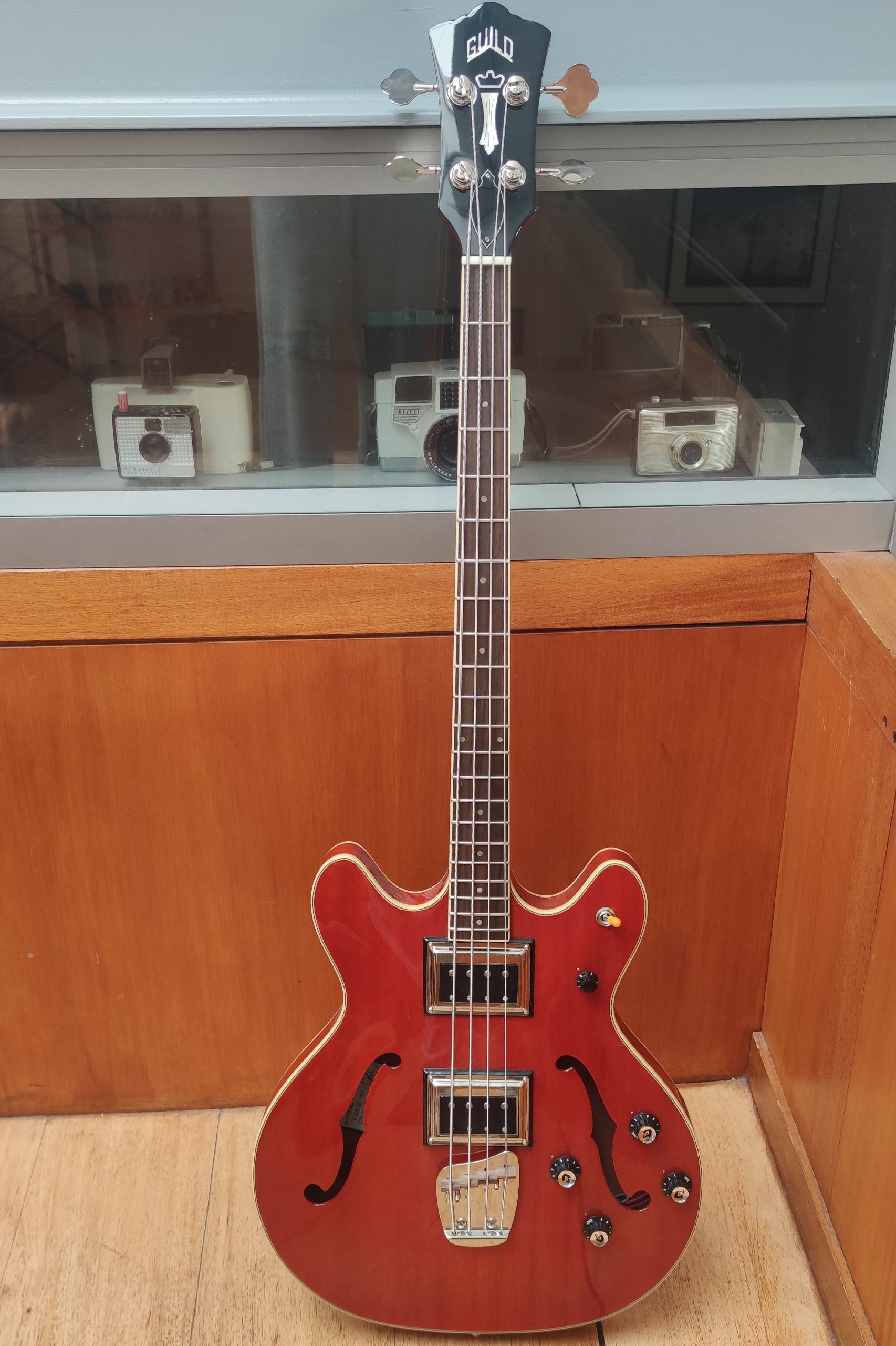 Starfire Bass II - Guild Starfire Bass II - Audiofanzine