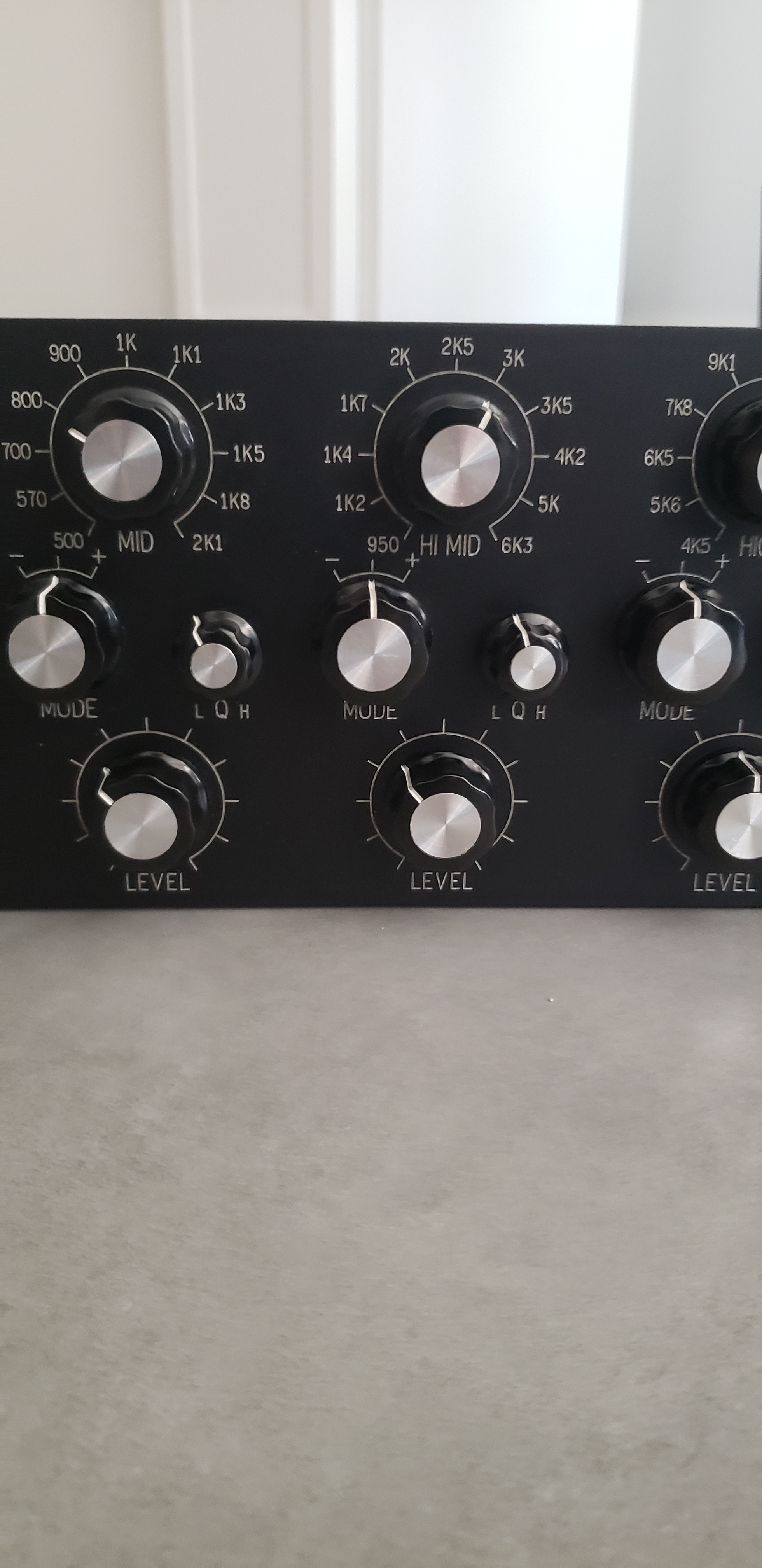 Gyratec XIV - Parallel-Passive Stereo Tube Equalizer - Audiofanzine