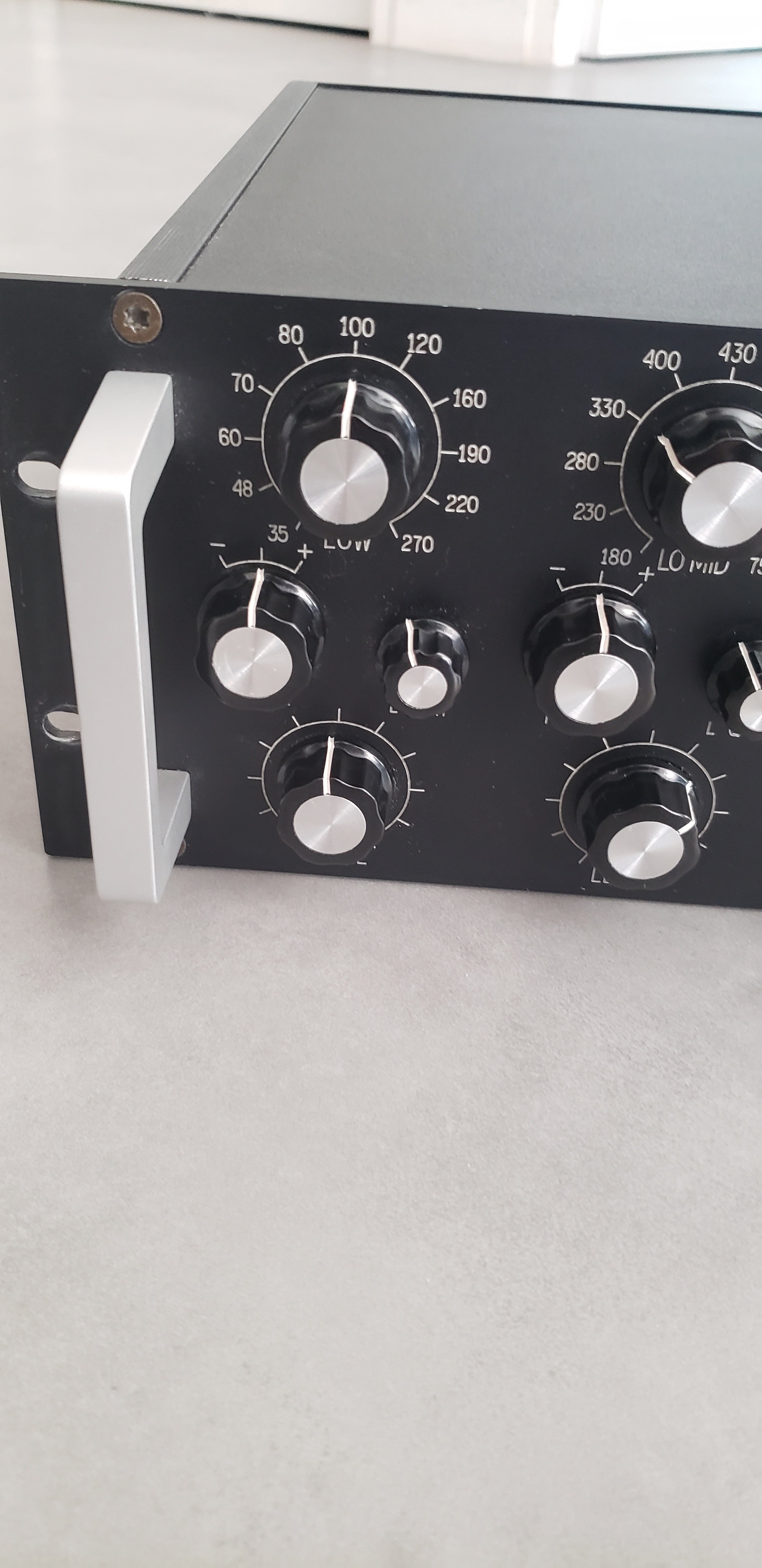 Gyratec XIV - Parallel-Passive Stereo Tube Equalizer - Audiofanzine