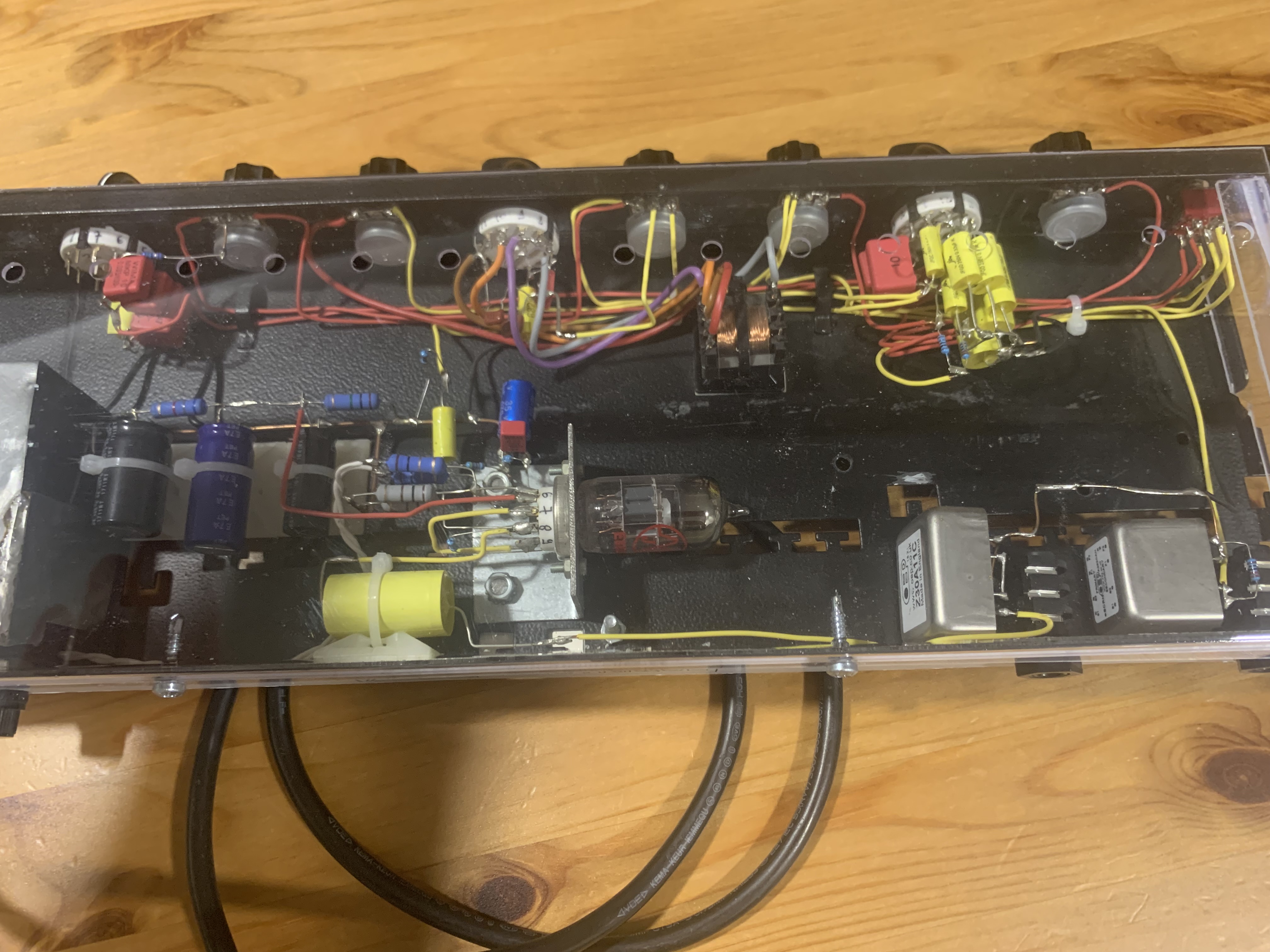 Pultec PEQ1A Clone - Gyraf Audio Pultec PEQ1A Clone - Audiofanzine