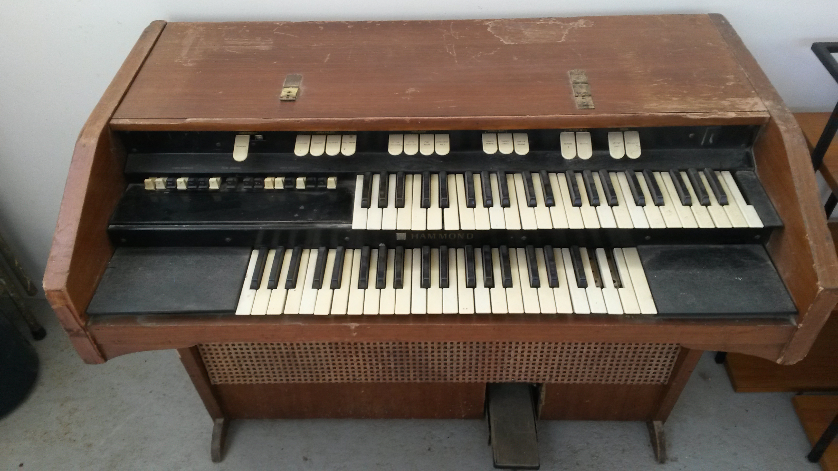 L122 - Hammond L122 - Audiofanzine