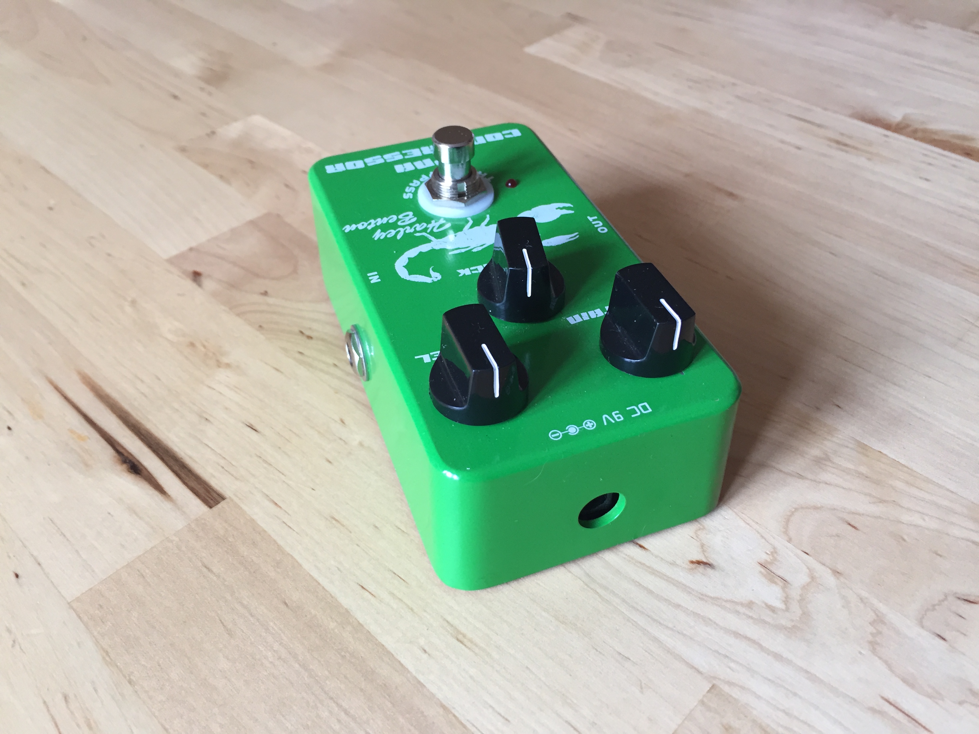 DYNA COMPRESSOR - Harley Benton dyna compressor - Audiofanzine