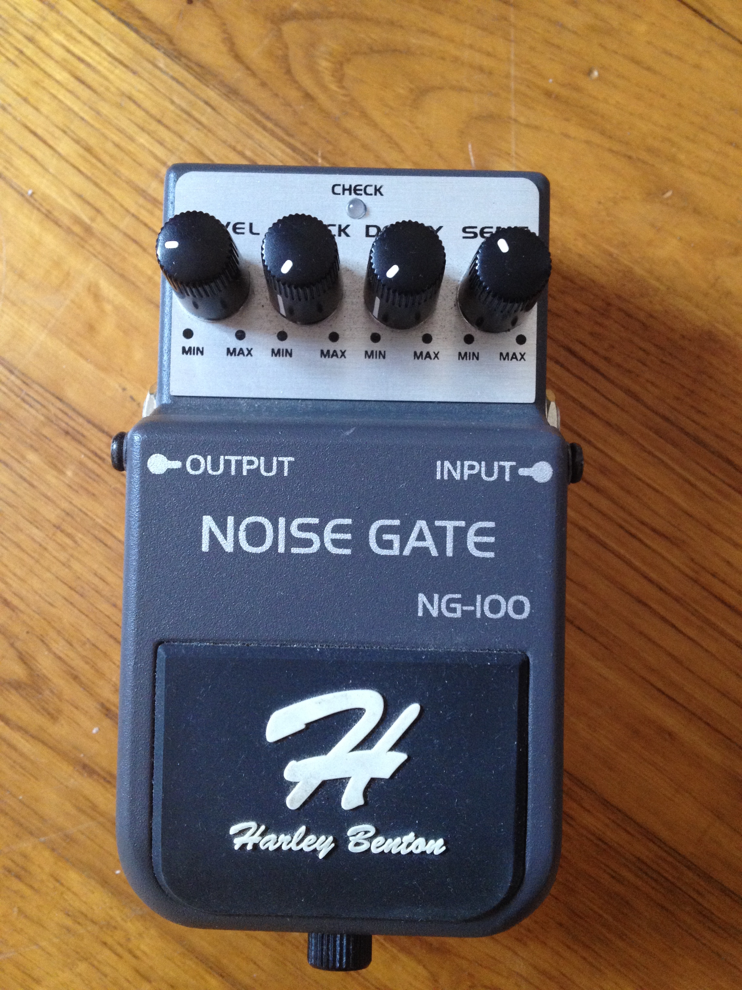 NG-100 - Harley Benton NG-100 - Audiofanzine