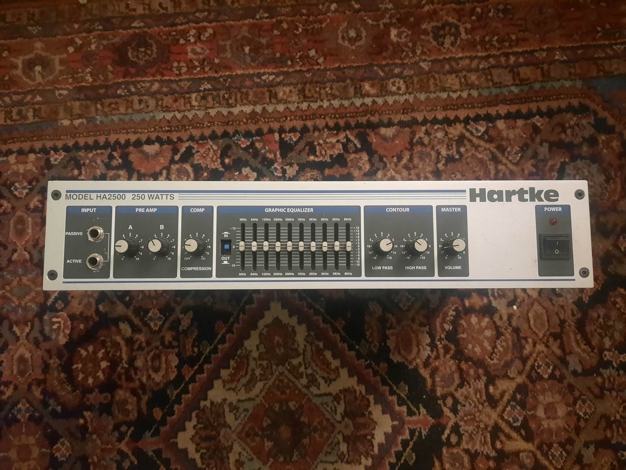 HA2500 - Hartke HA2500 - Audiofanzine