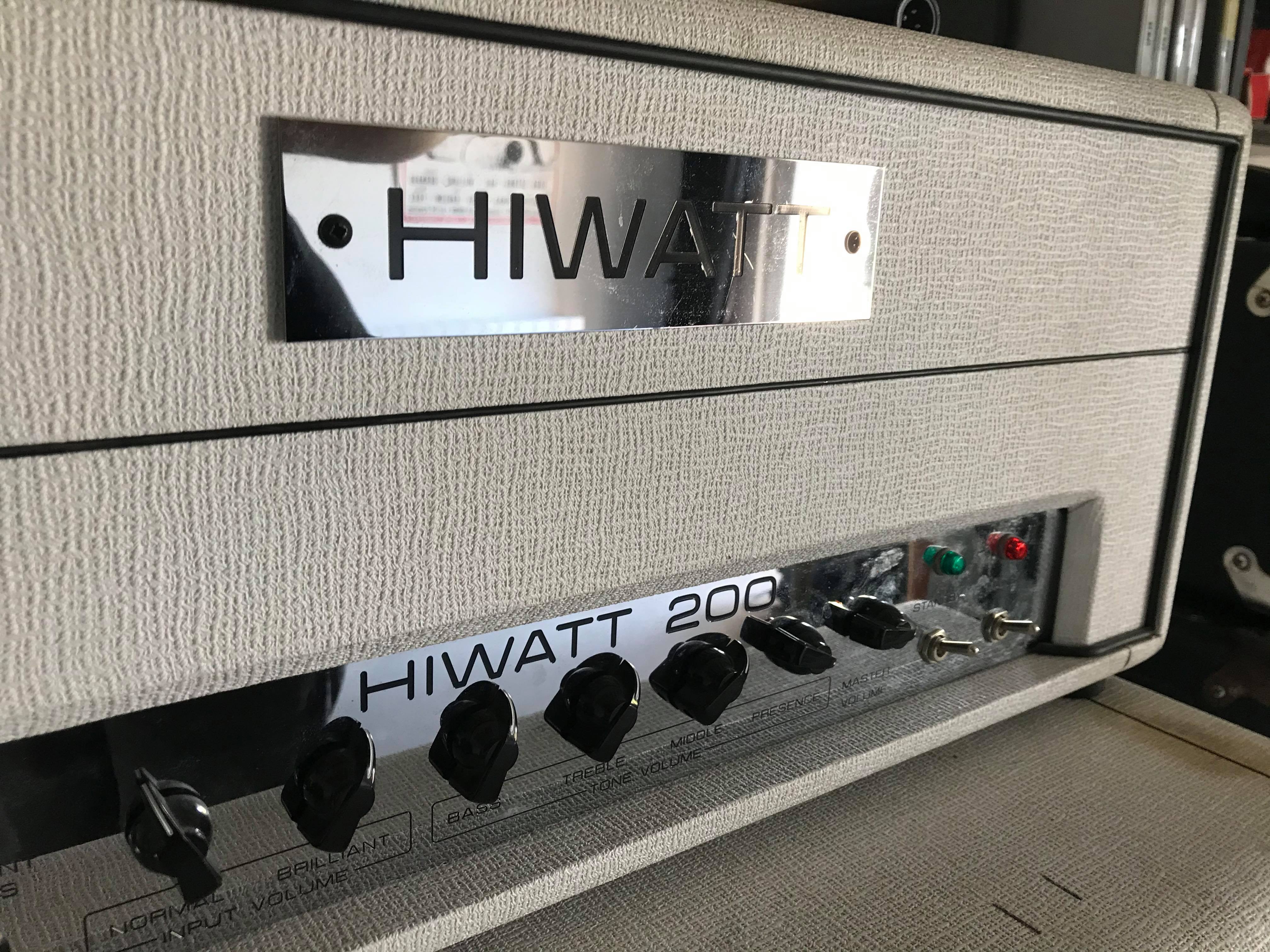 Custom 200 Head - Hiwatt Custom 200 Head - Audiofanzine