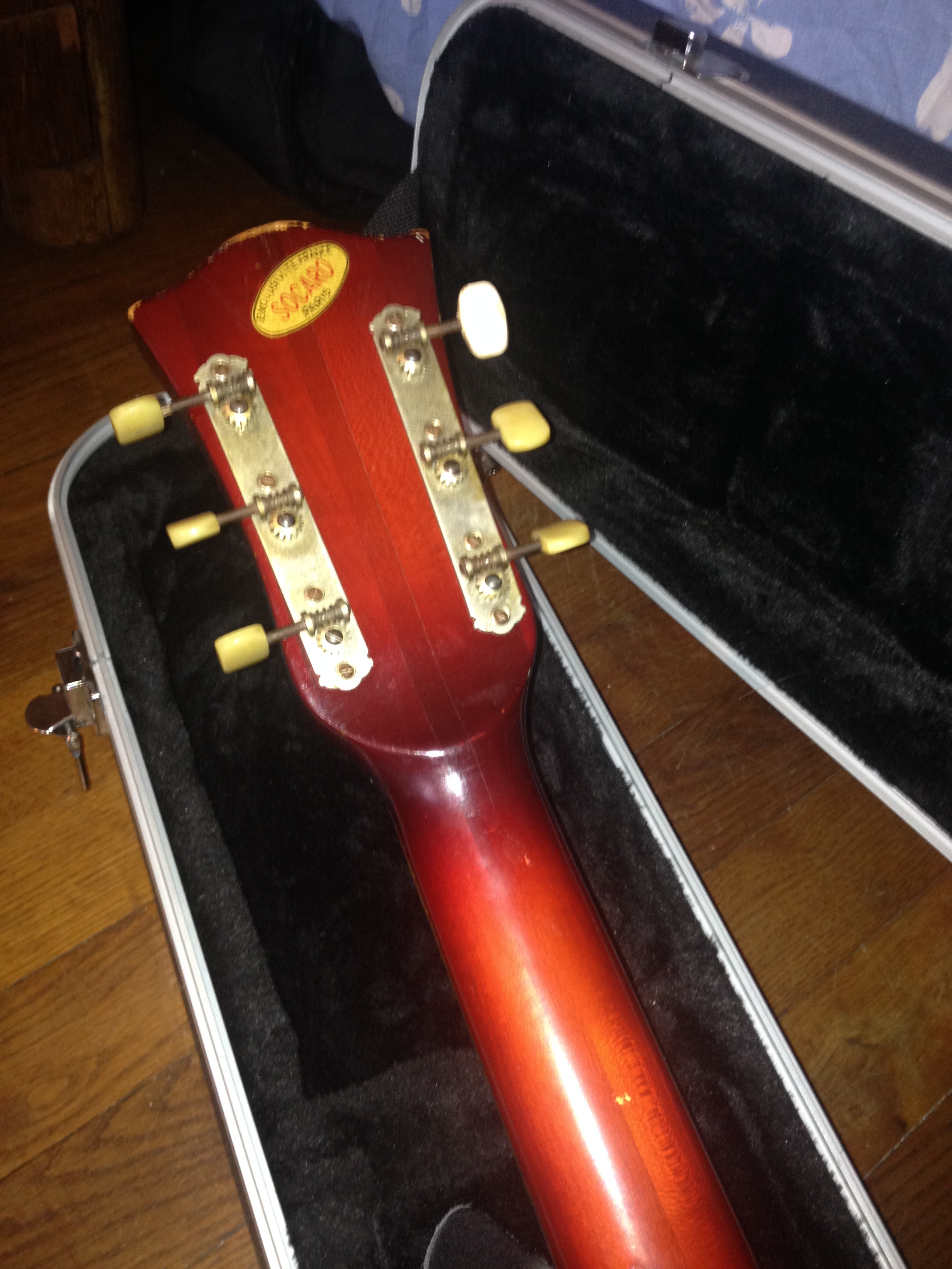 VERYTHIN VINTAGE - Hofner Guitars Verythin Vintage - Audiofanzine