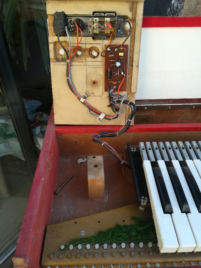 Clavinet C - Hohner Clavinet C - Audiofanzine