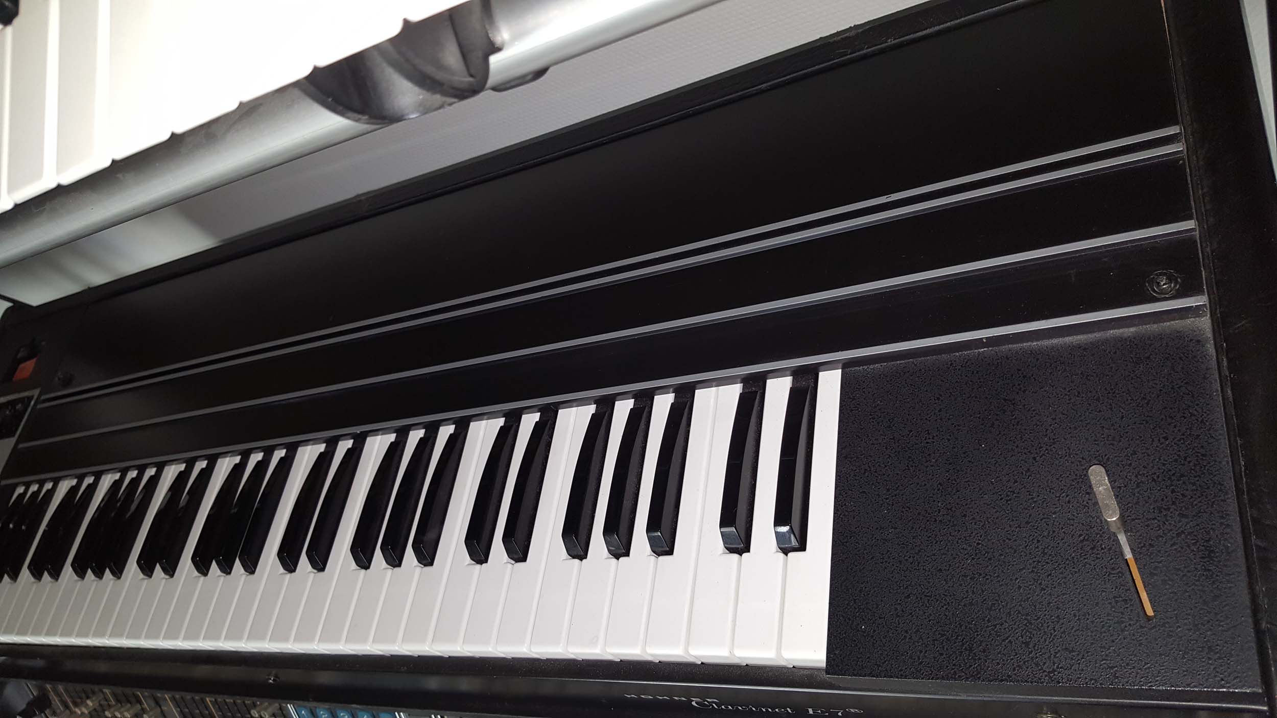 Clavinet E7 - Hohner Clavinet E7 - Audiofanzine