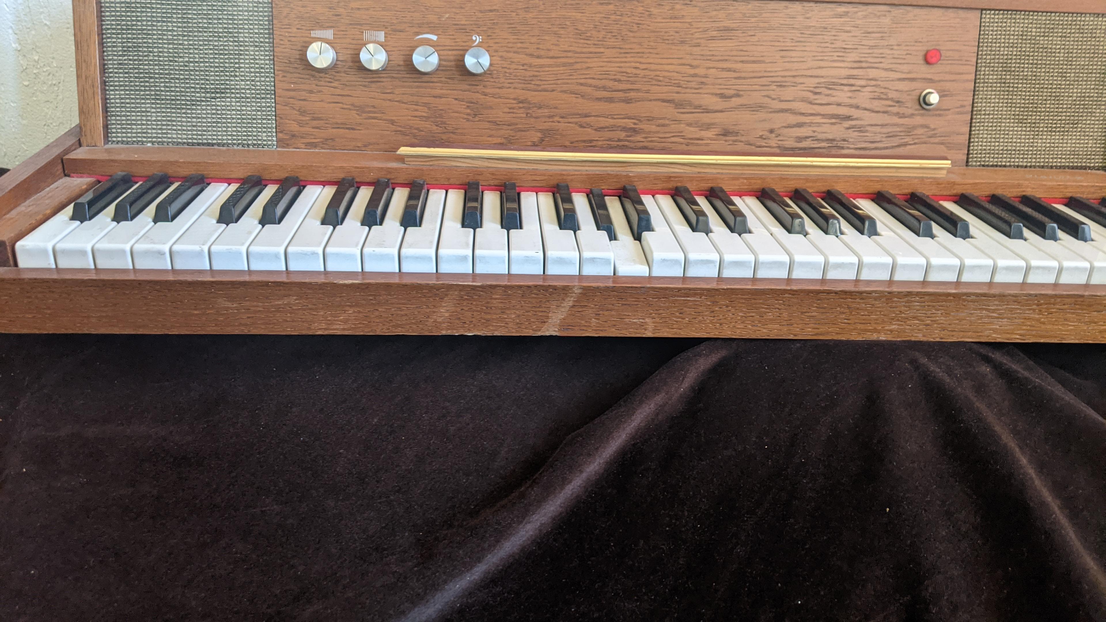 Pianet M - Hohner Pianet M - Audiofanzine