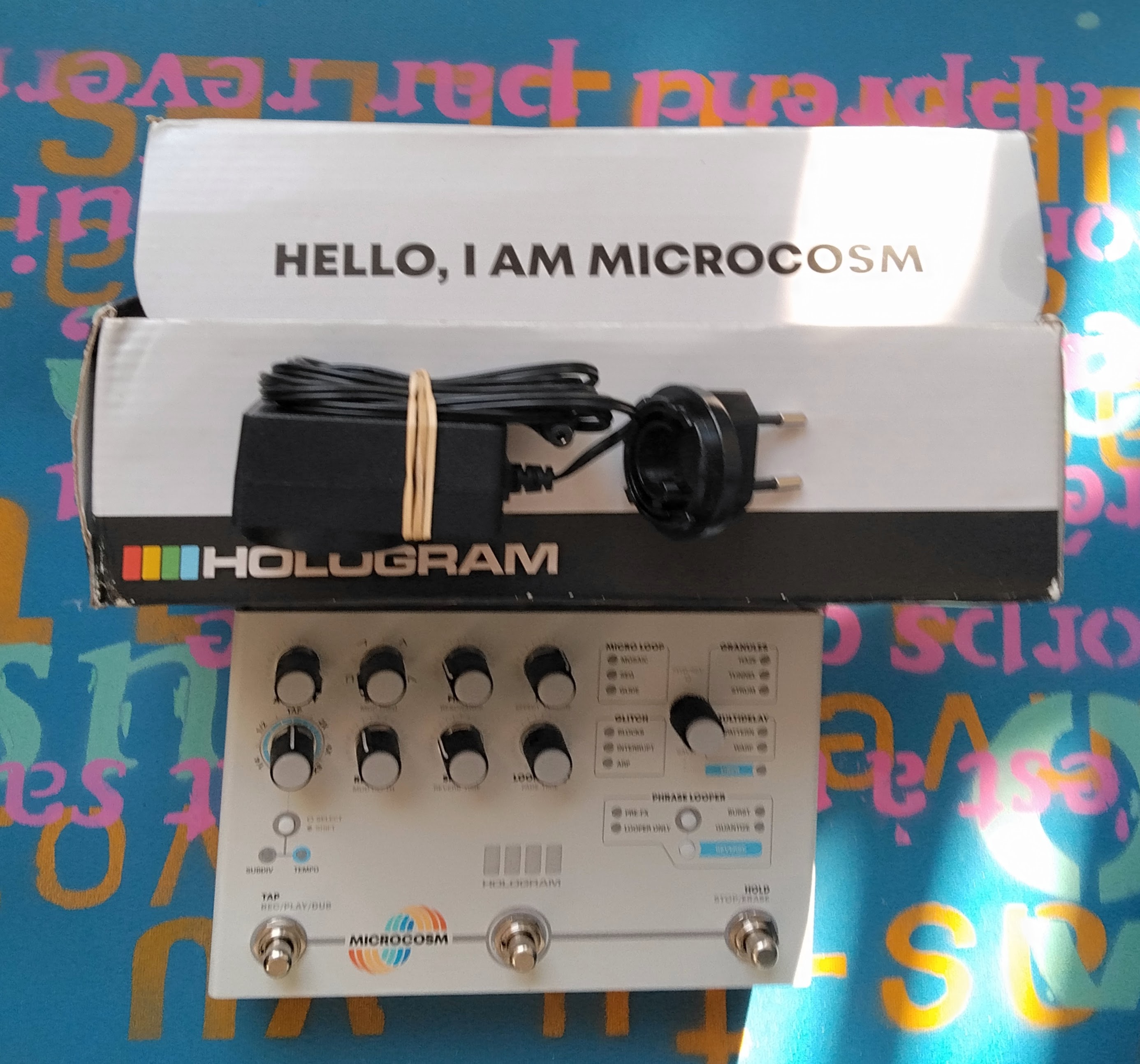 Microcosm granular - Hologram Electronics Microcosm granular - Audiofanzine