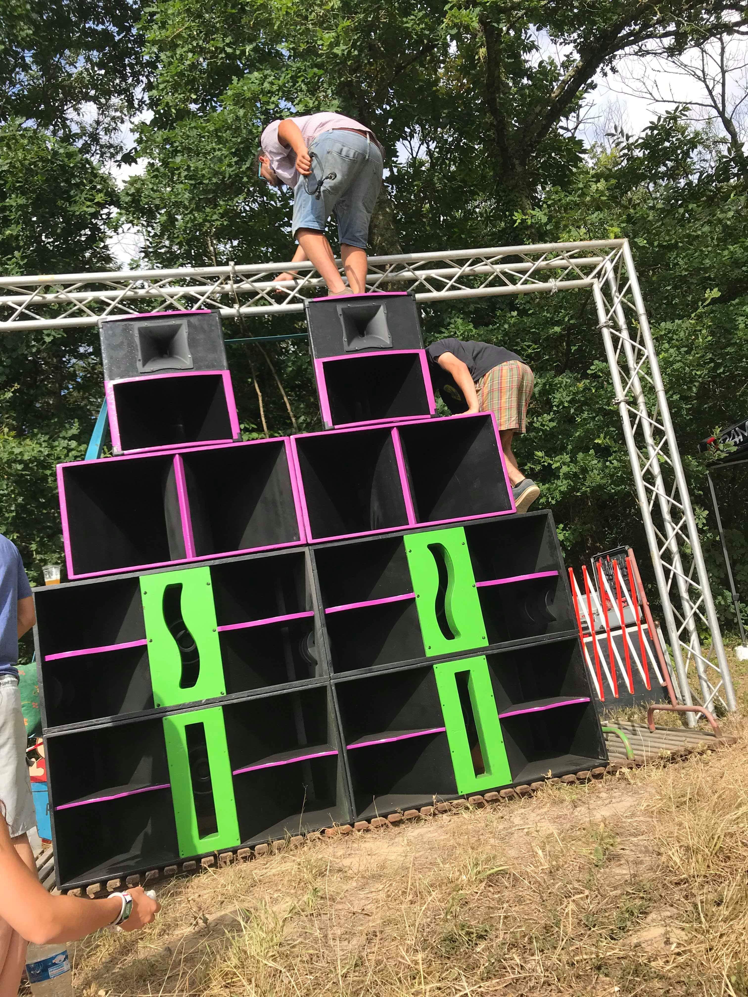 MHB-4818 - Hornplans marc.o MHB-4818 - Audiofanzine