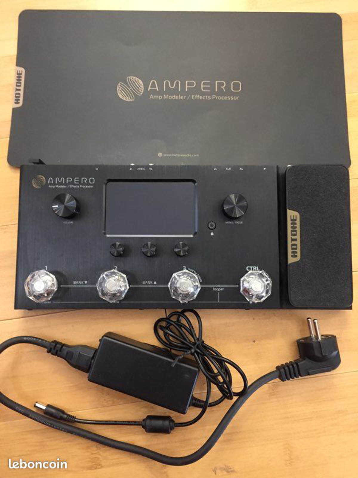 MP-100 Ampero - Hotone Audio MP-100 Ampero - Audiofanzine