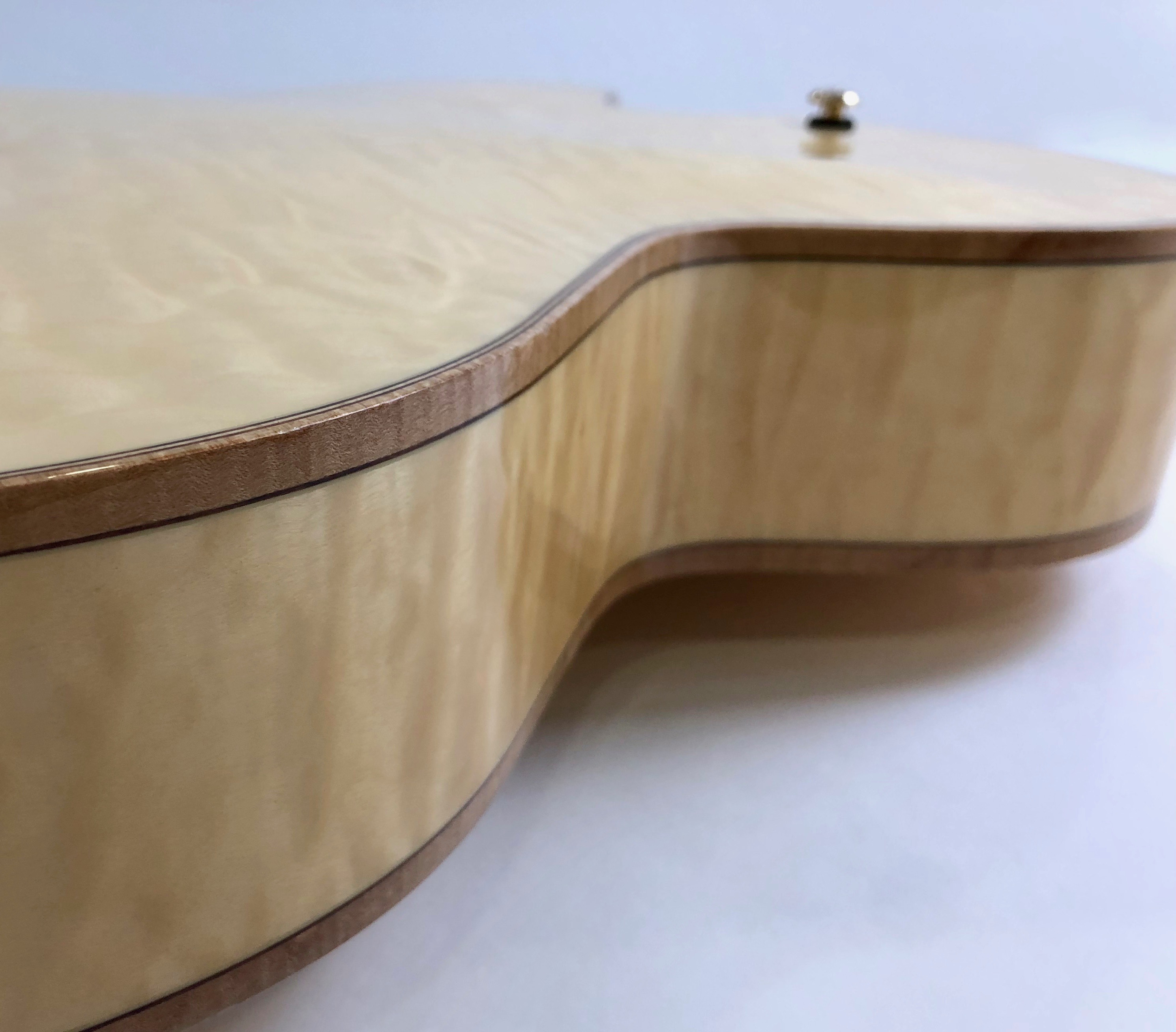 AF125 - Ibanez AF125 - Audiofanzine
