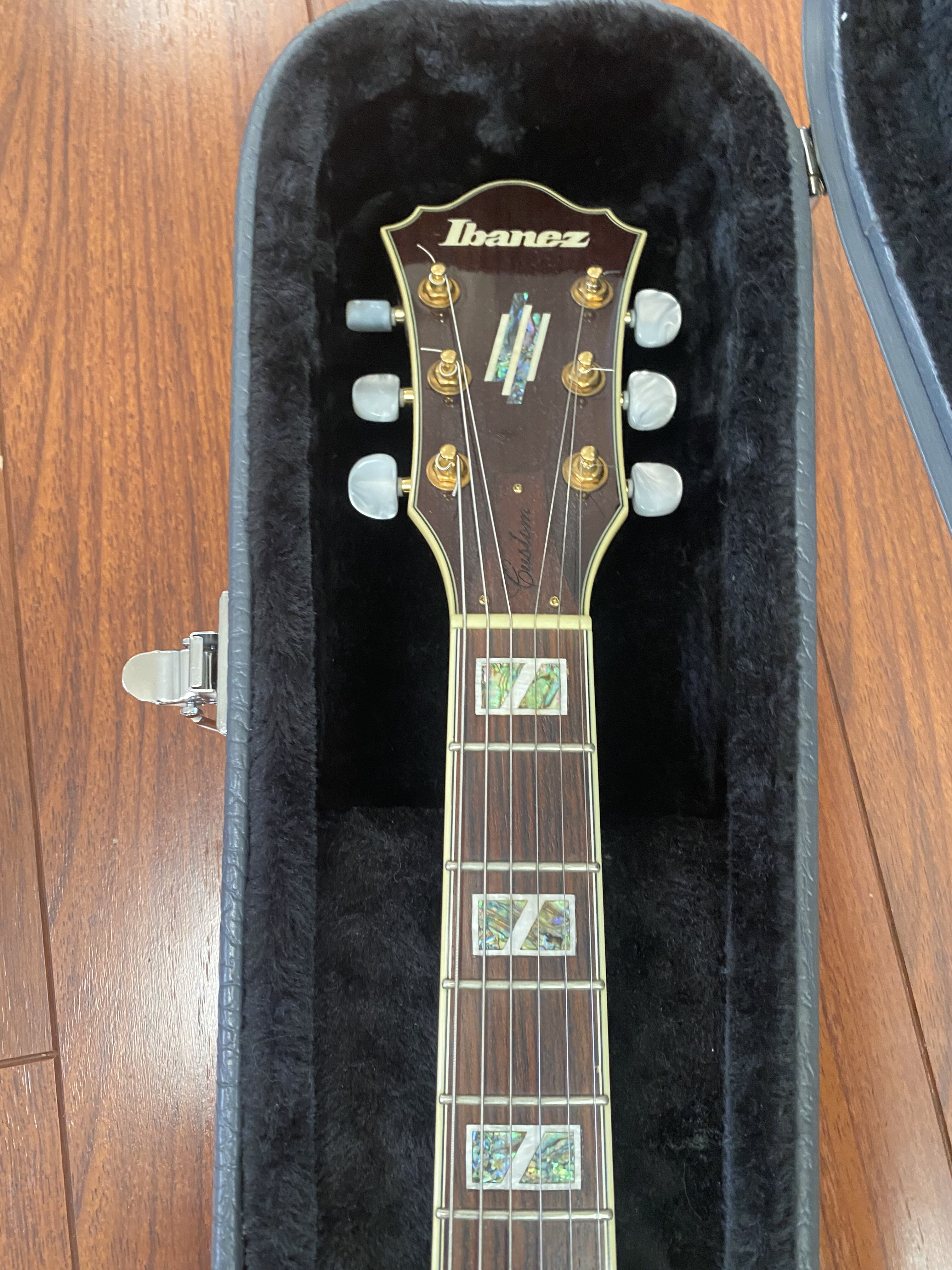 AS103 - Ibanez AS103 - Audiofanzine