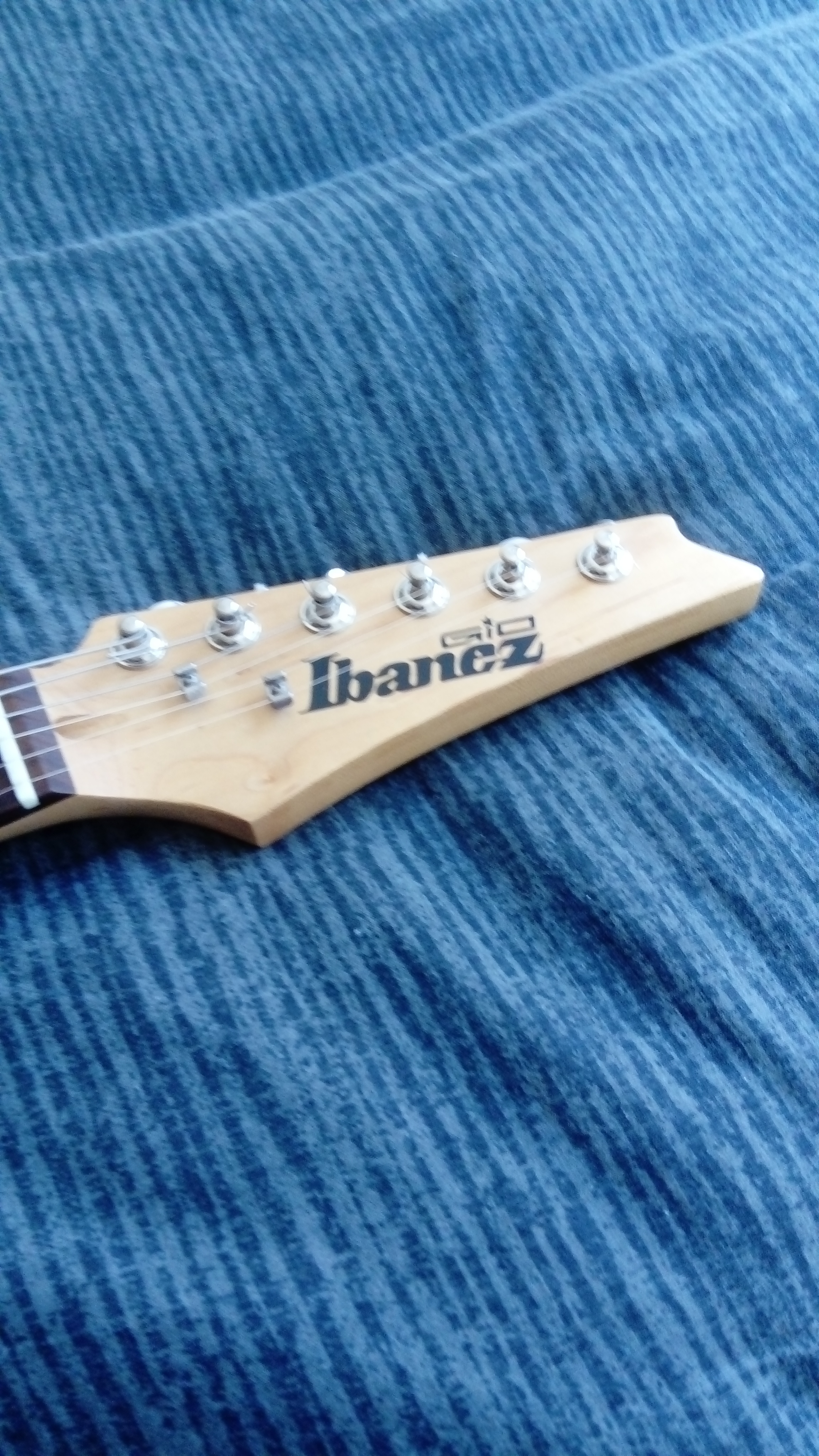 GRX40 - Ibanez GRX40 - Audiofanzine