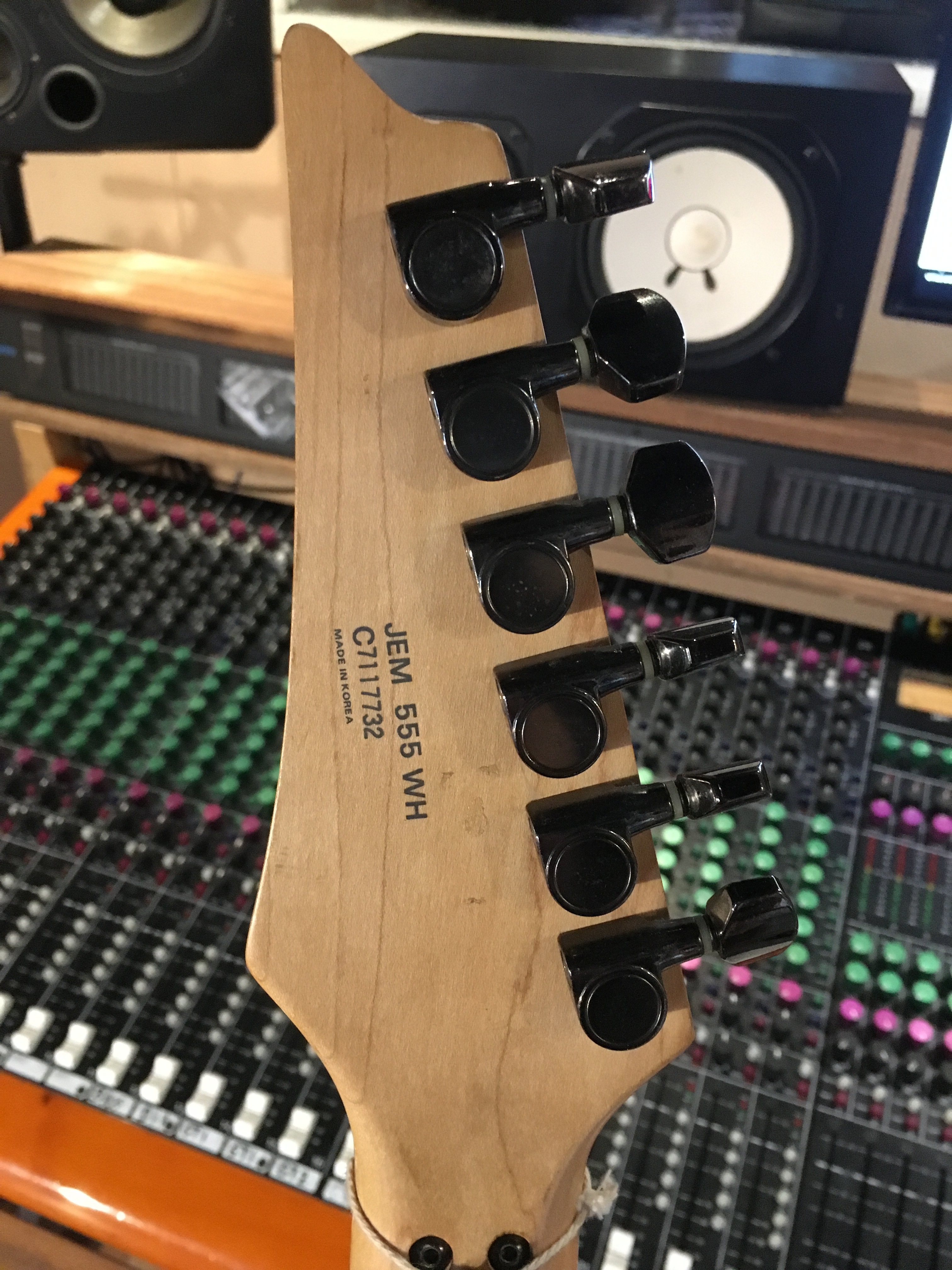 JEM555 - Ibanez JEM555 - Audiofanzine
