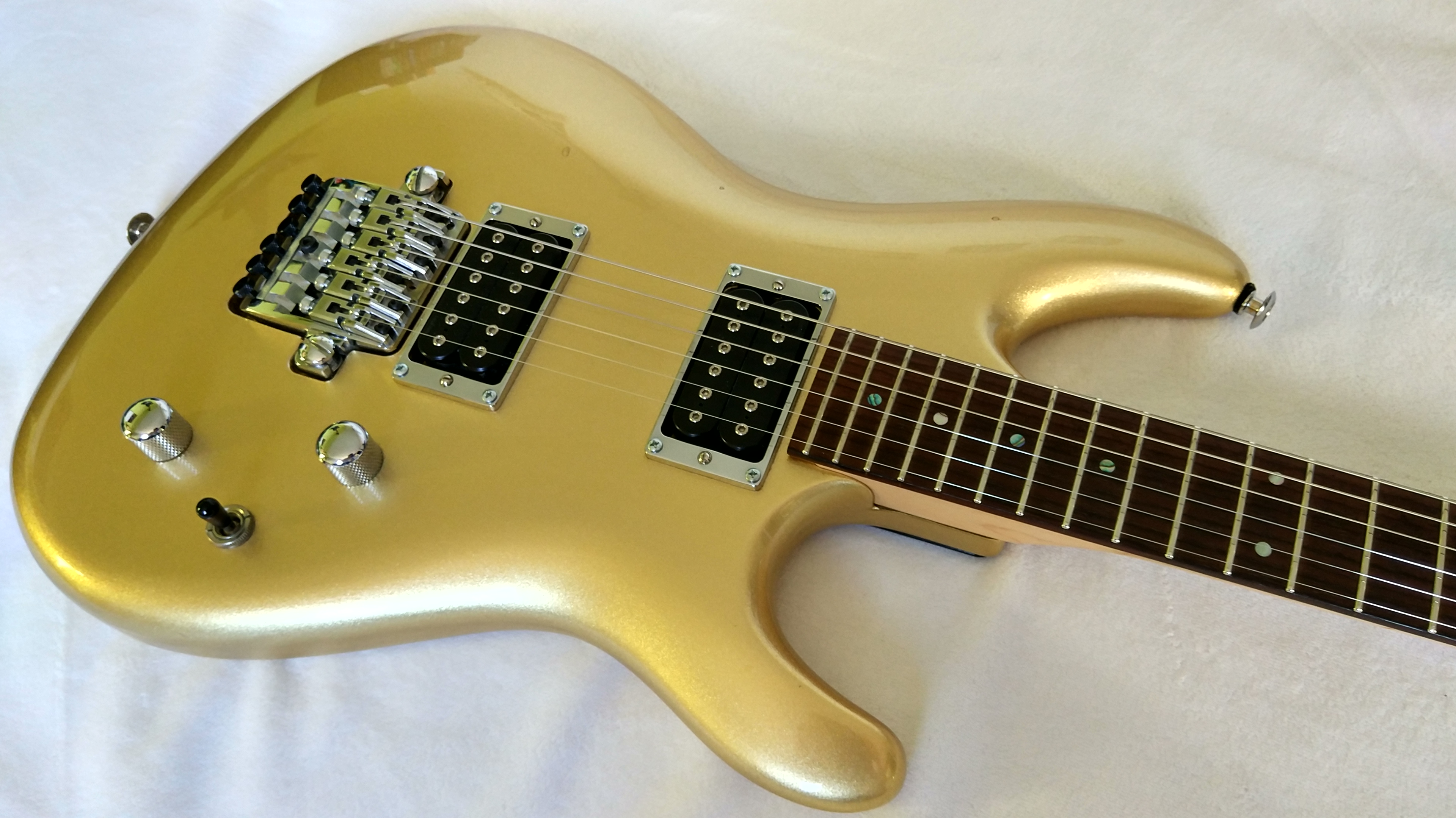 Ibanez JS2000 image (#1757438) - Audiofanzine