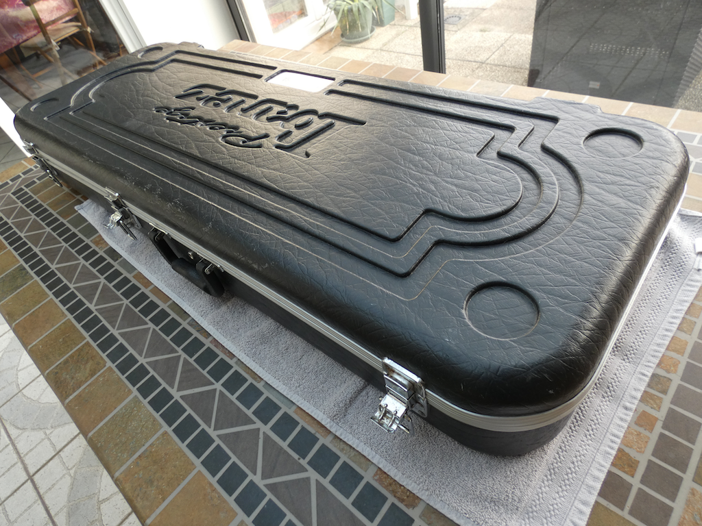 JS2000 Joe Satriani Signature Ibanez - Audiofanzine