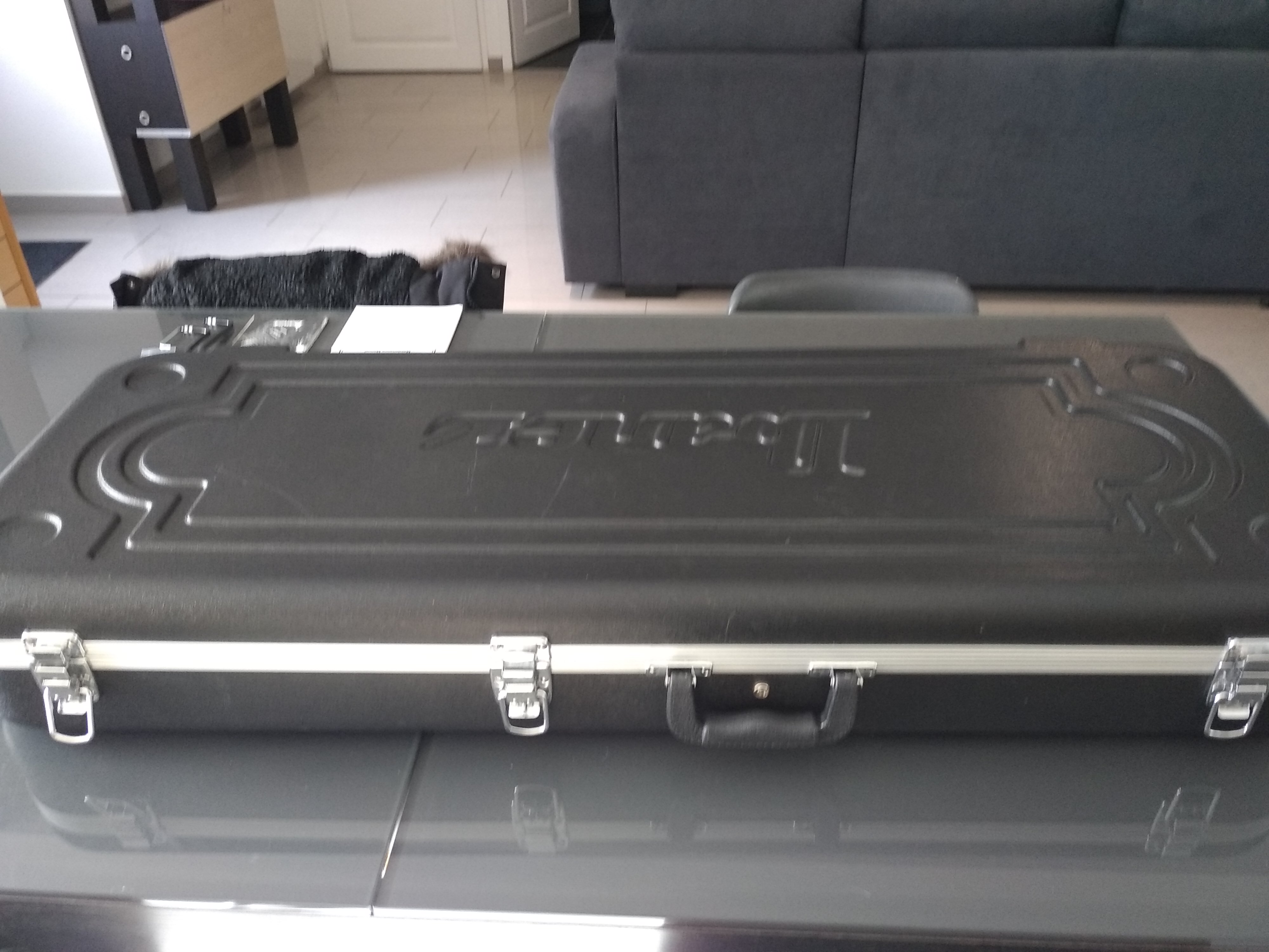 JS2410 - Ibanez JS2410 - Audiofanzine