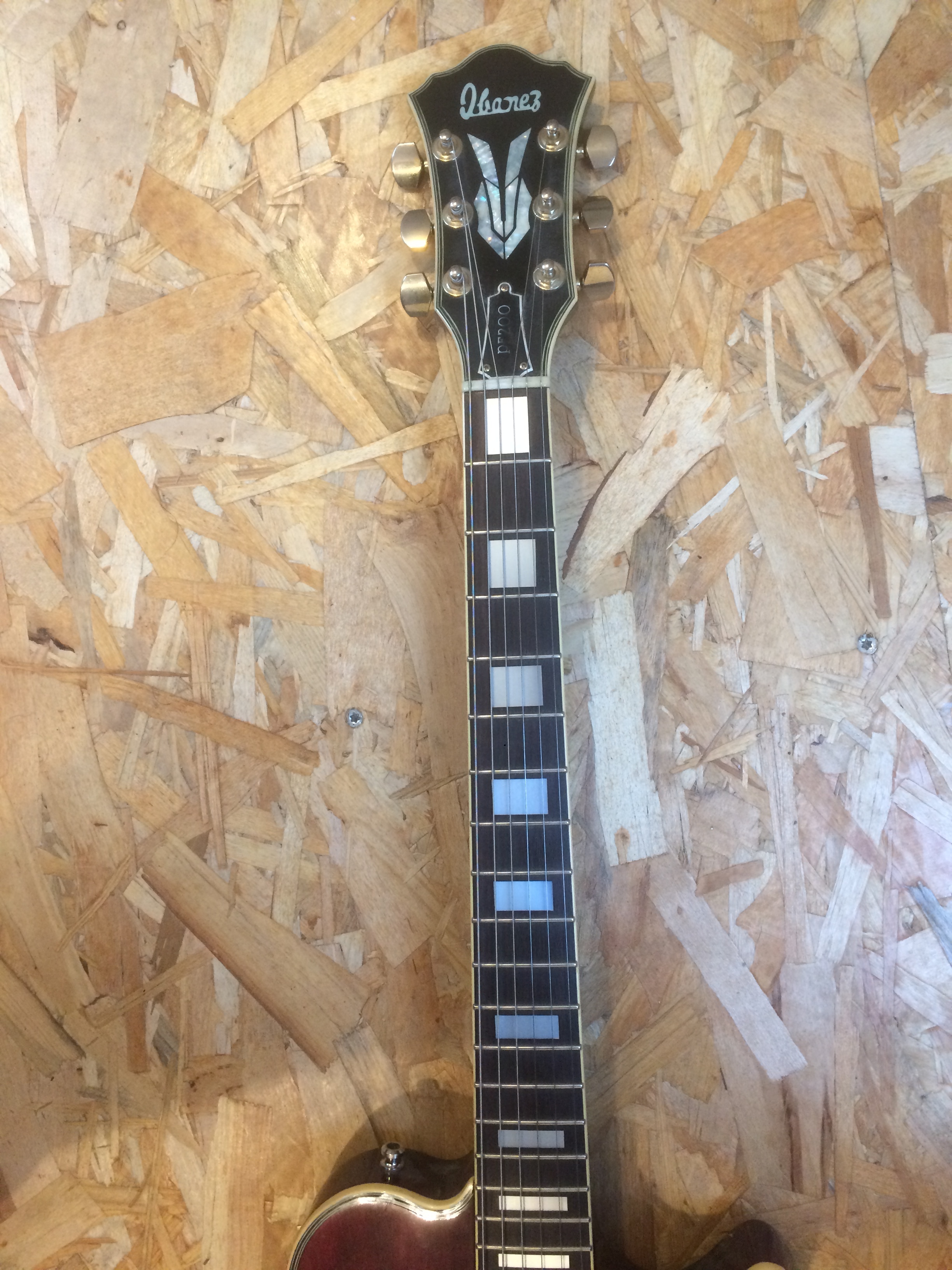PF200 - Ibanez PF200 - Audiofanzine