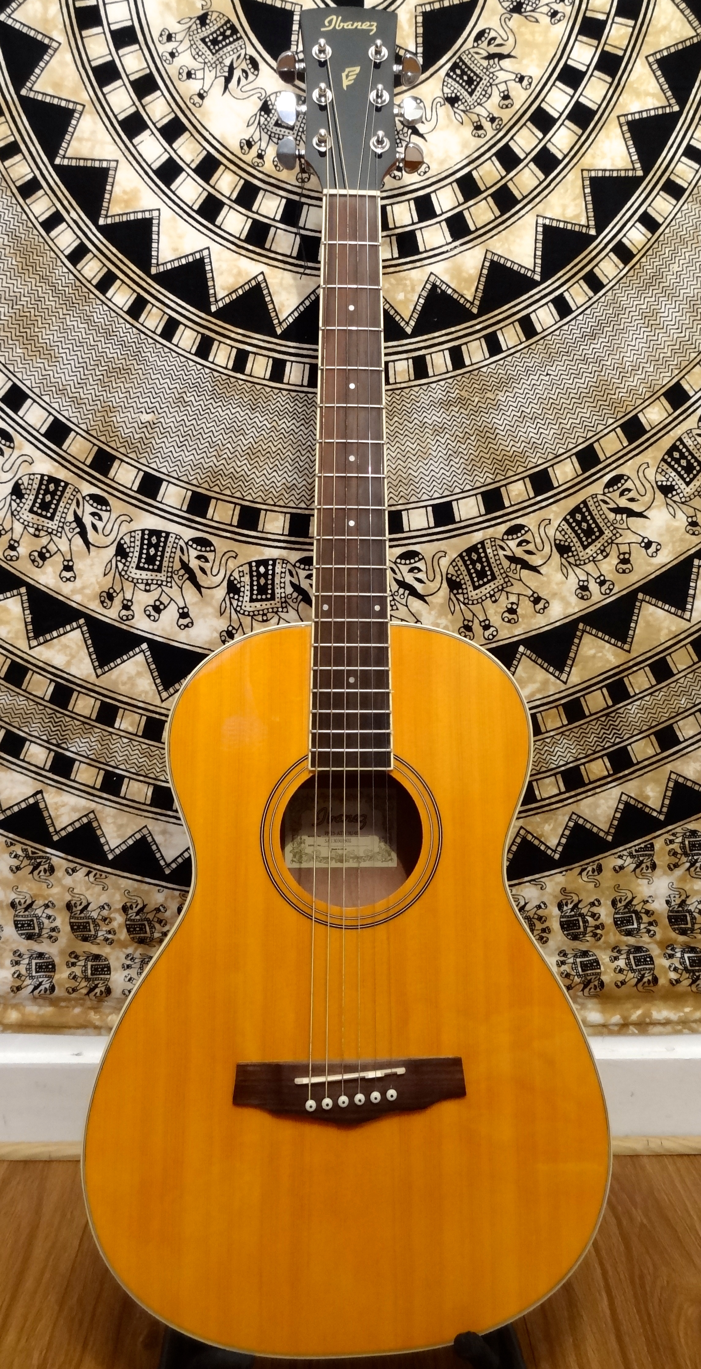 PN15 - Ibanez PN15 - Audiofanzine