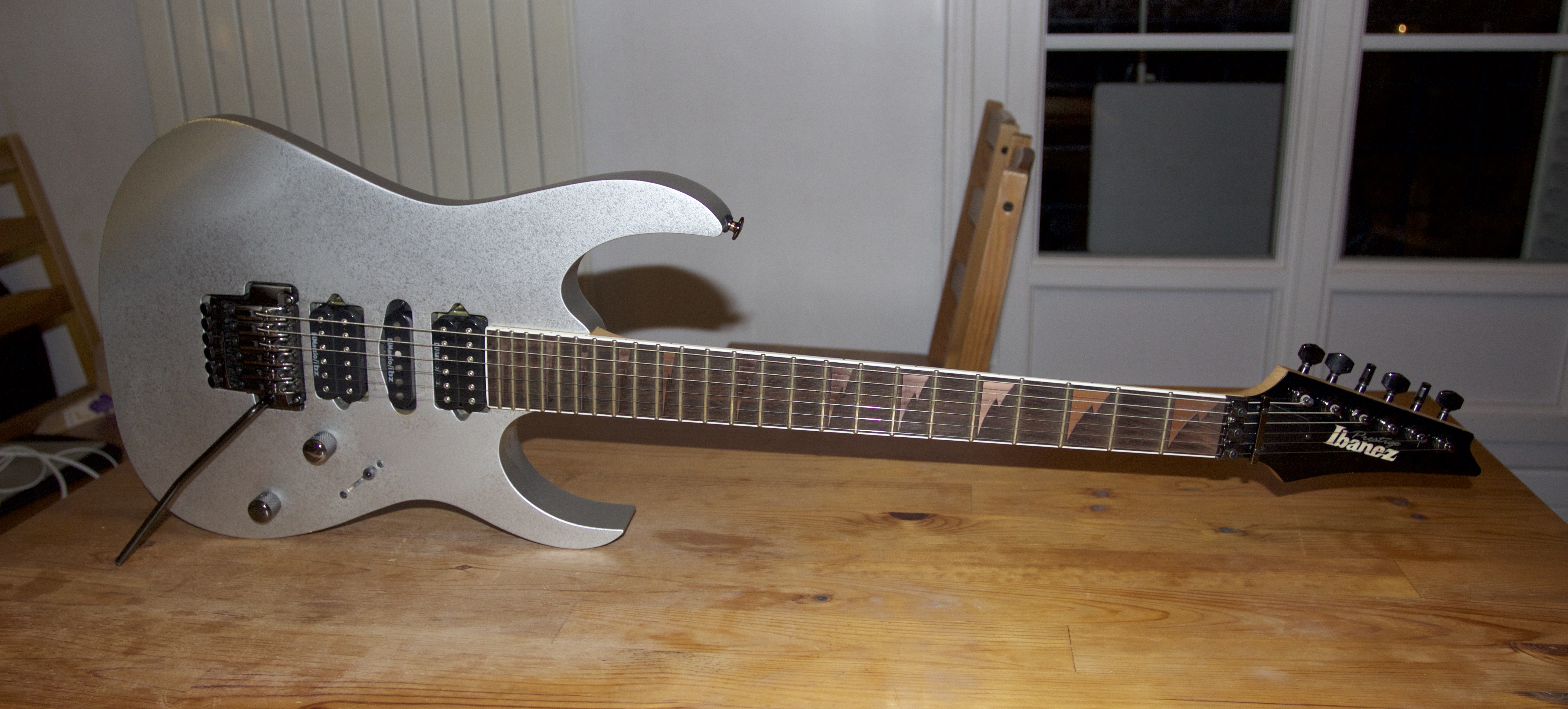 RG2570E - Ibanez RG2570E - Audiofanzine