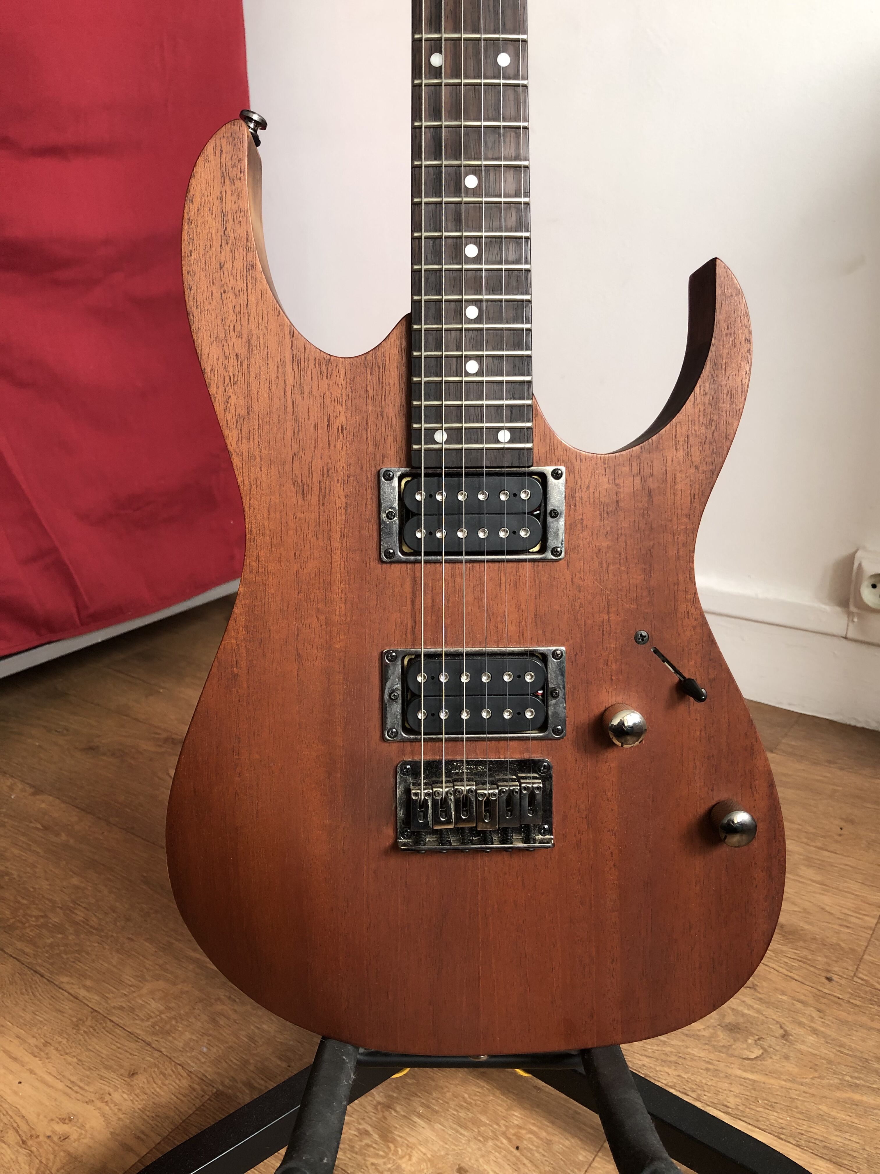 RG421 - Ibanez RG421 - Audiofanzine