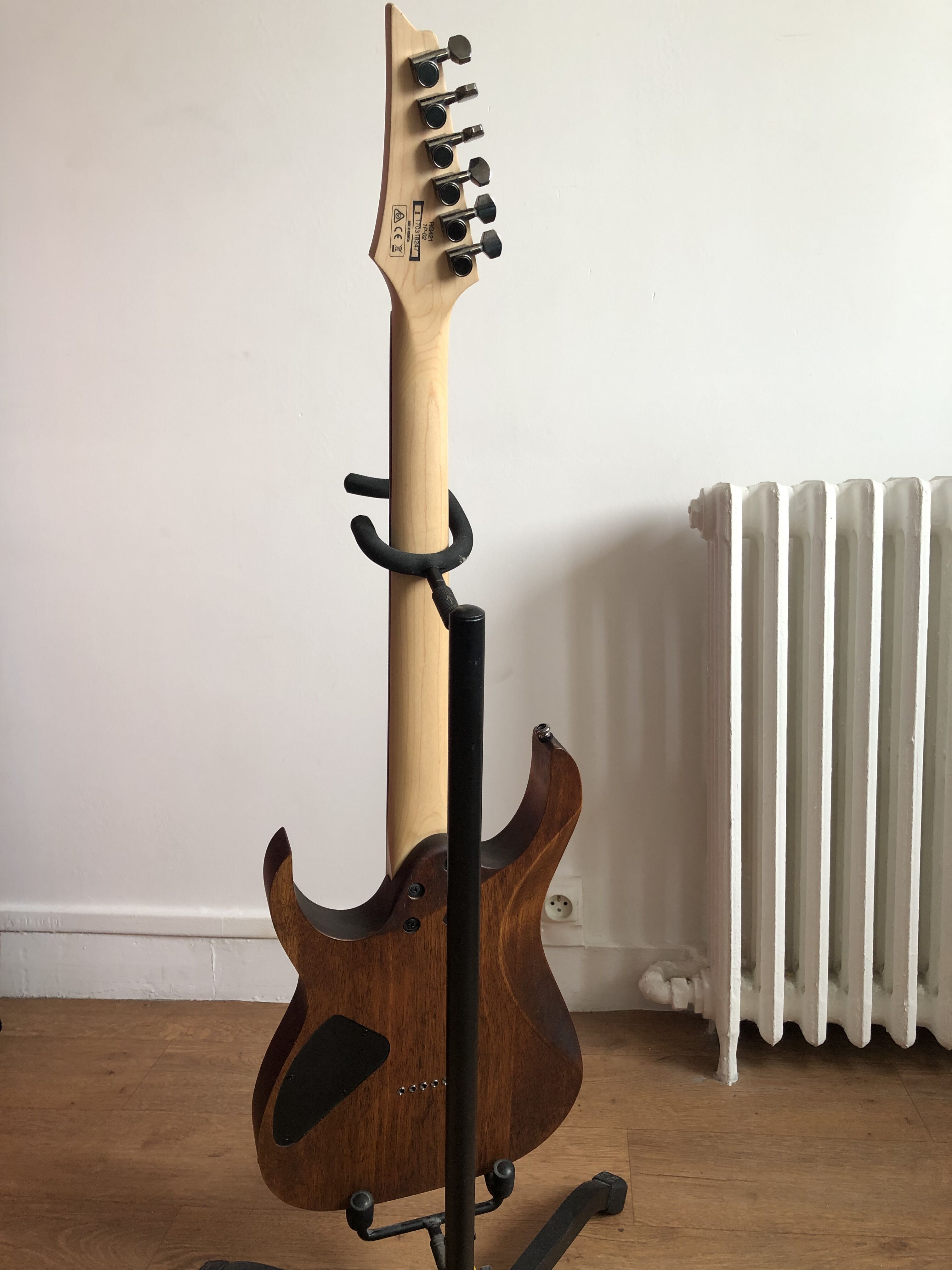 RG421 - Ibanez RG421 - Audiofanzine