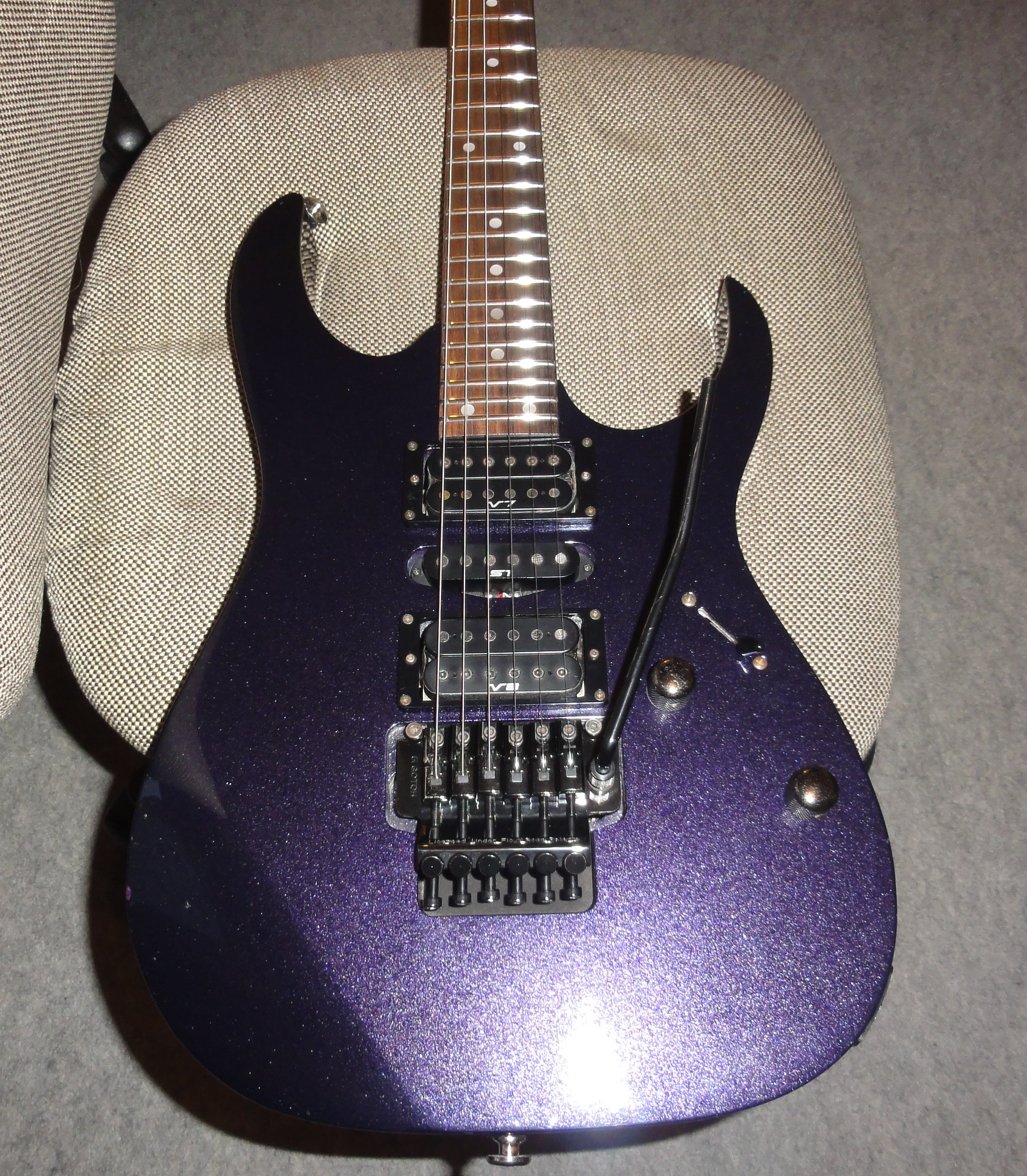 RG470 - Ibanez RG470 - Audiofanzine