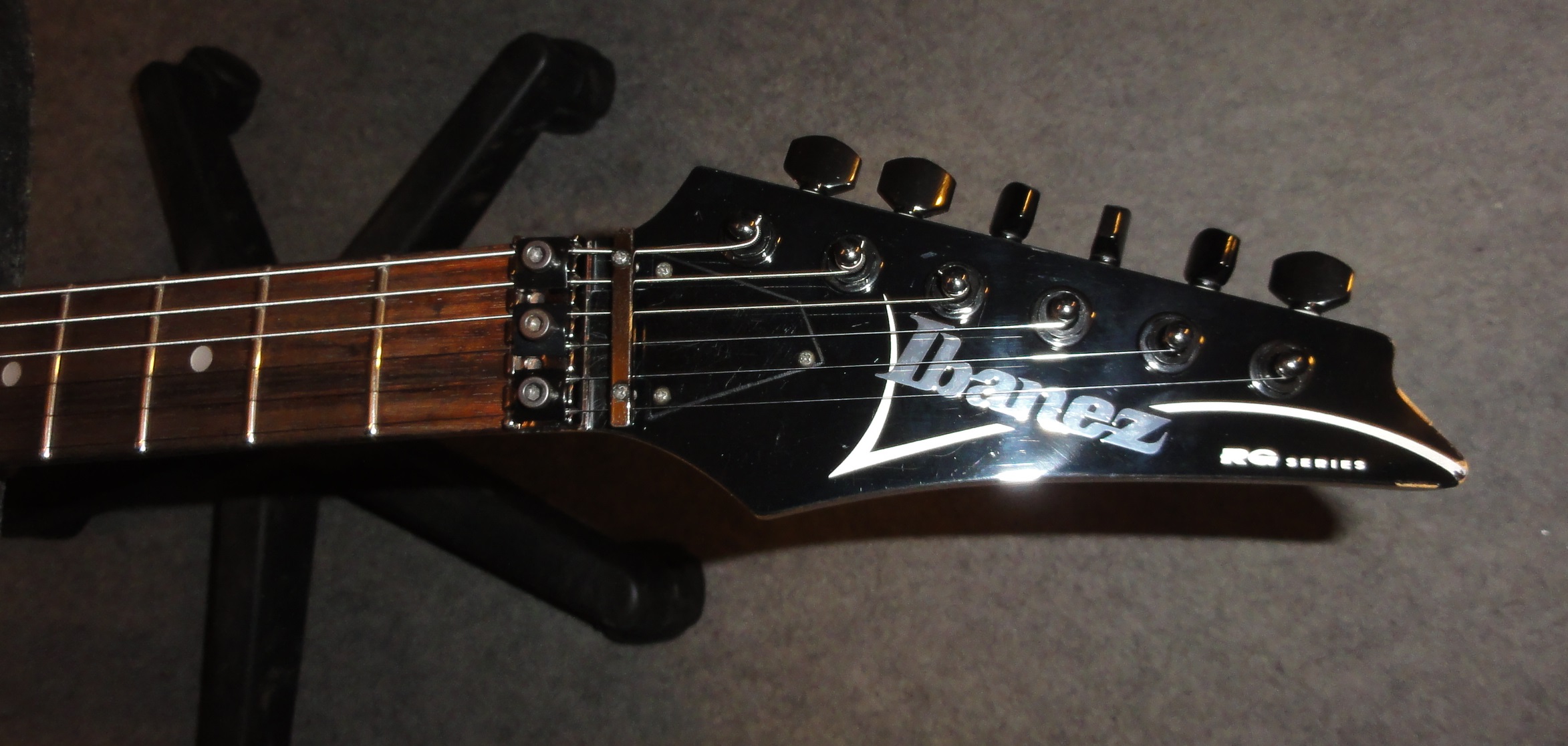 RG470 - Ibanez RG470 - Audiofanzine