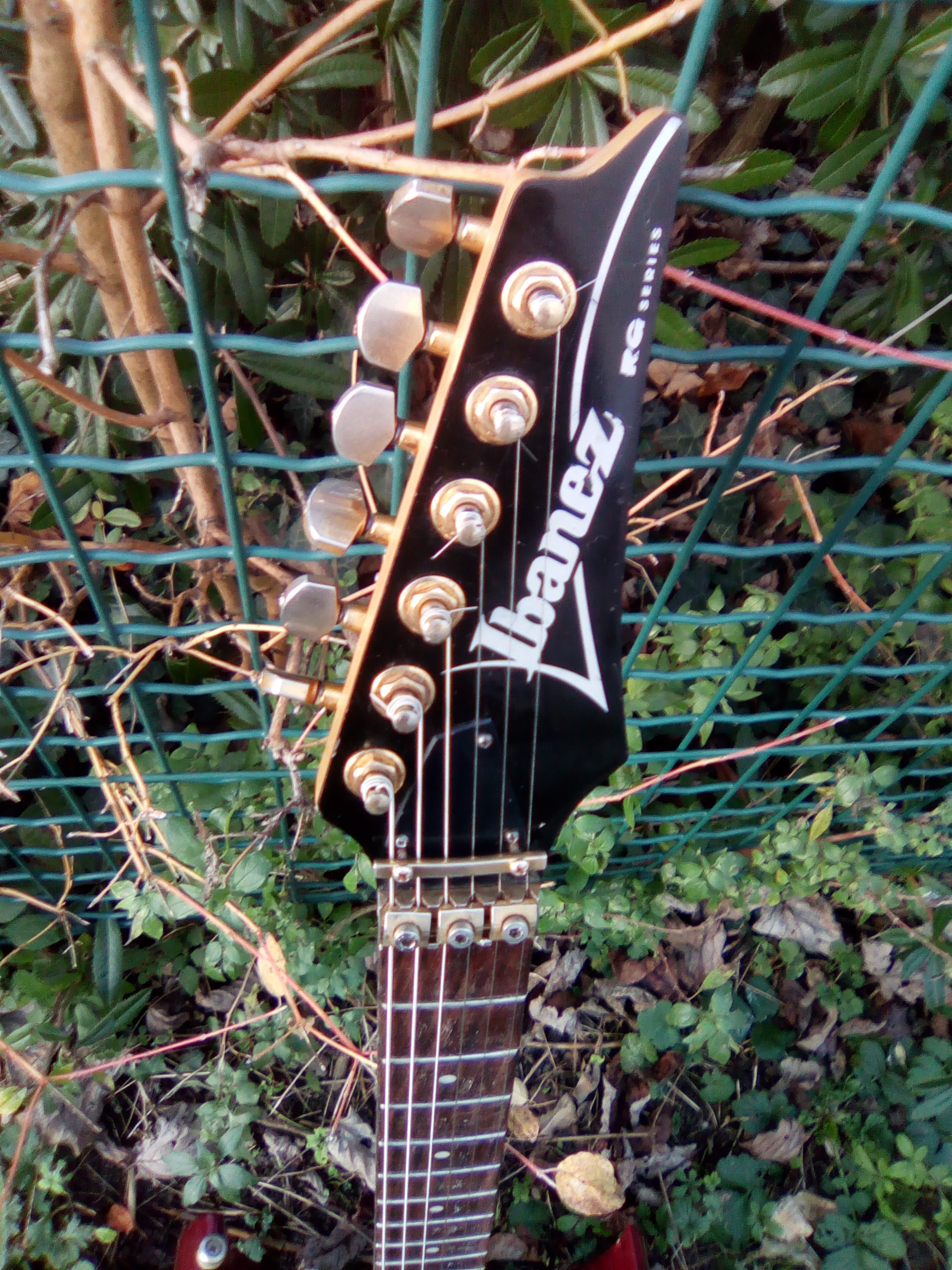 RG470 - Ibanez RG470 - Audiofanzine