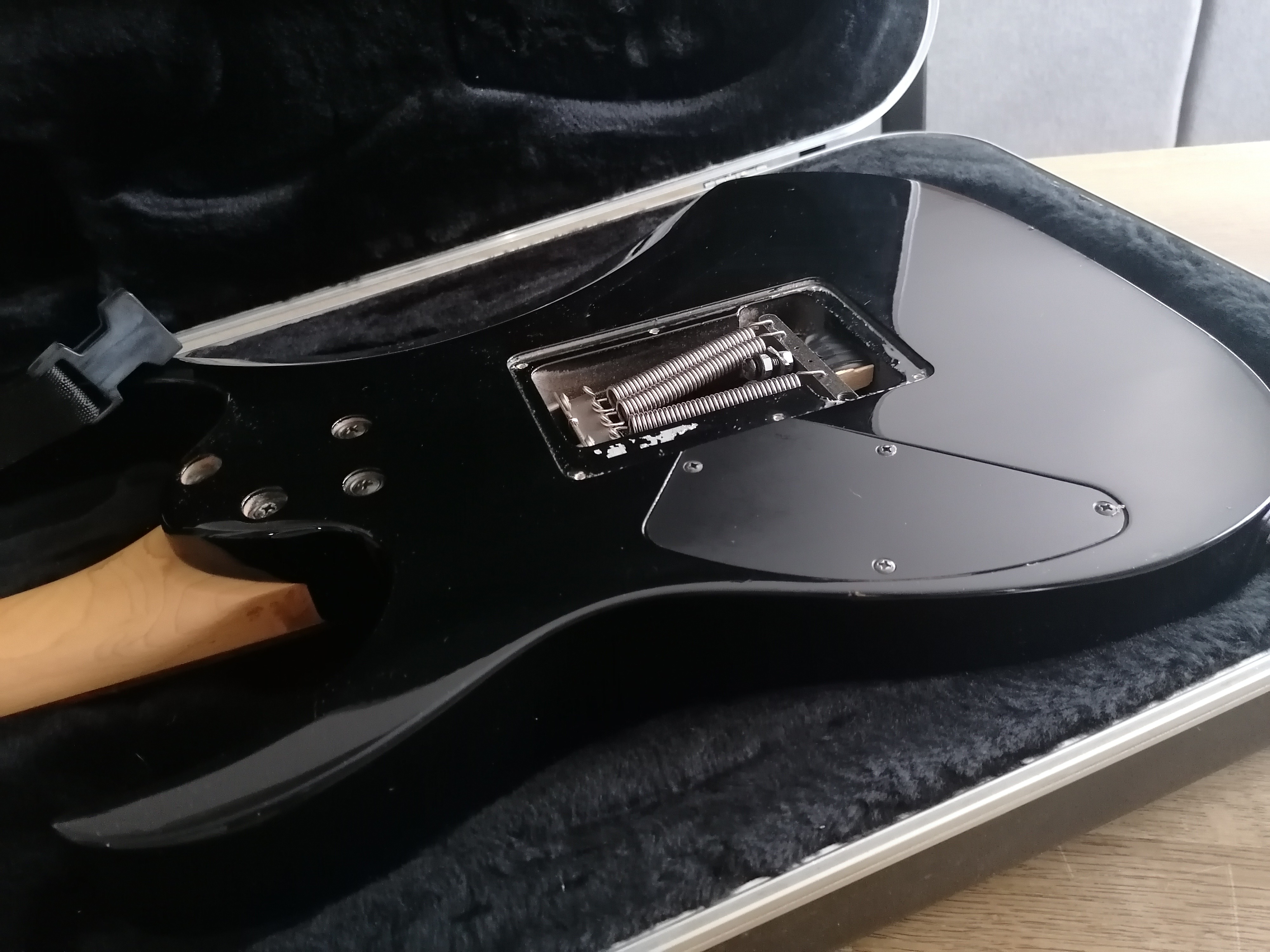 RG470 - Ibanez RG470 - Audiofanzine