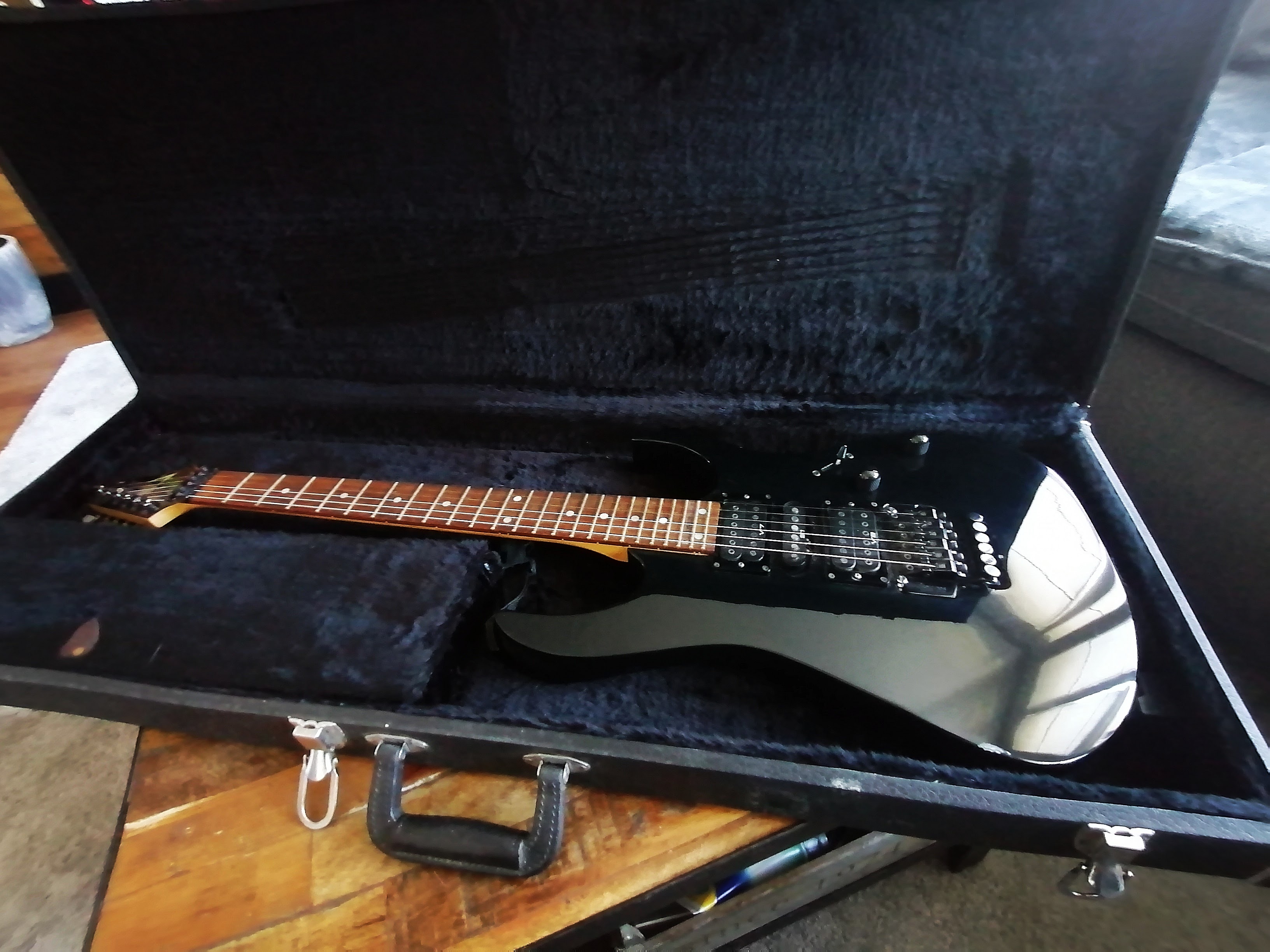 RG470 - Ibanez RG470 - Audiofanzine