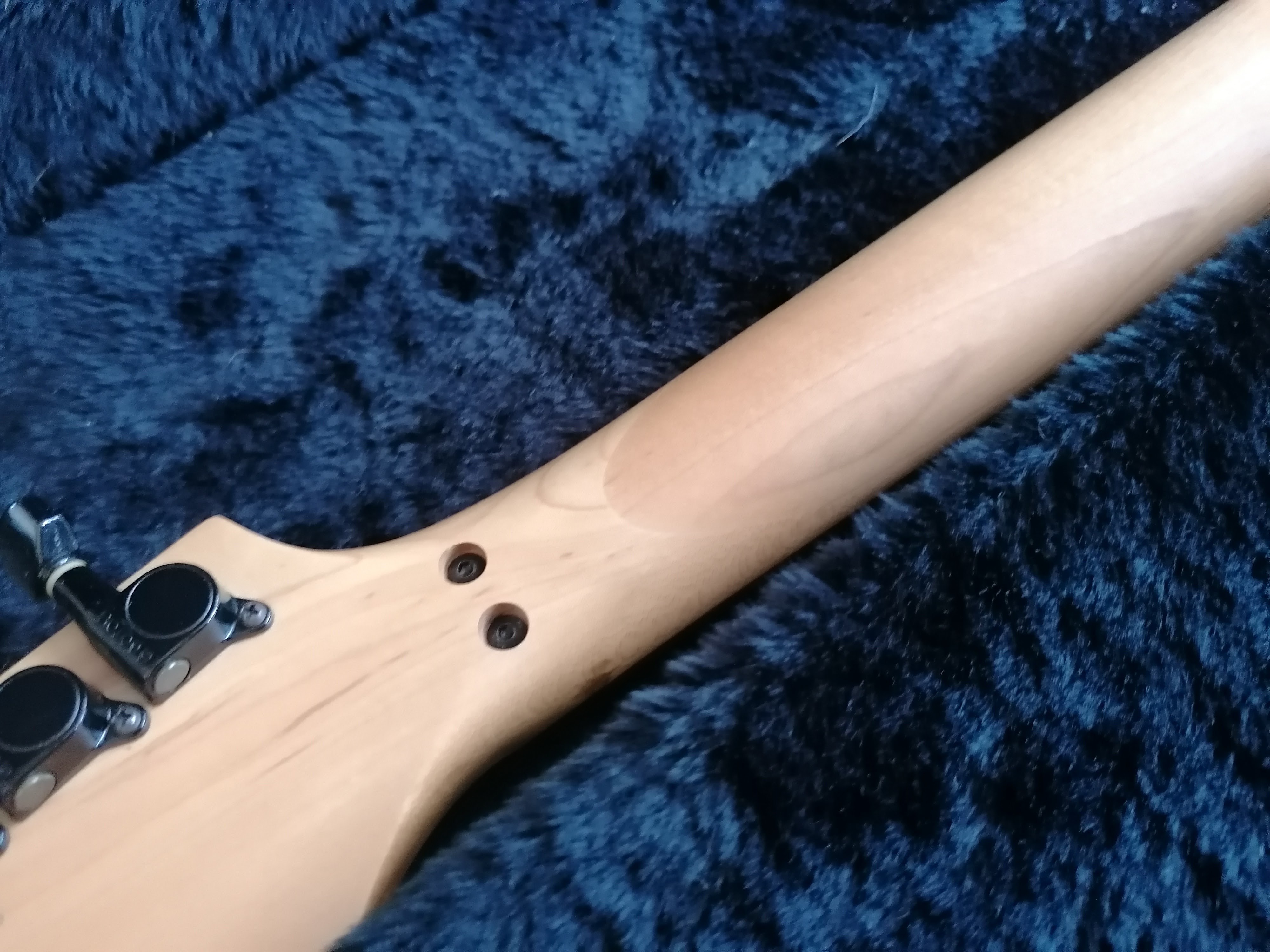 RG470 - Ibanez RG470 - Audiofanzine