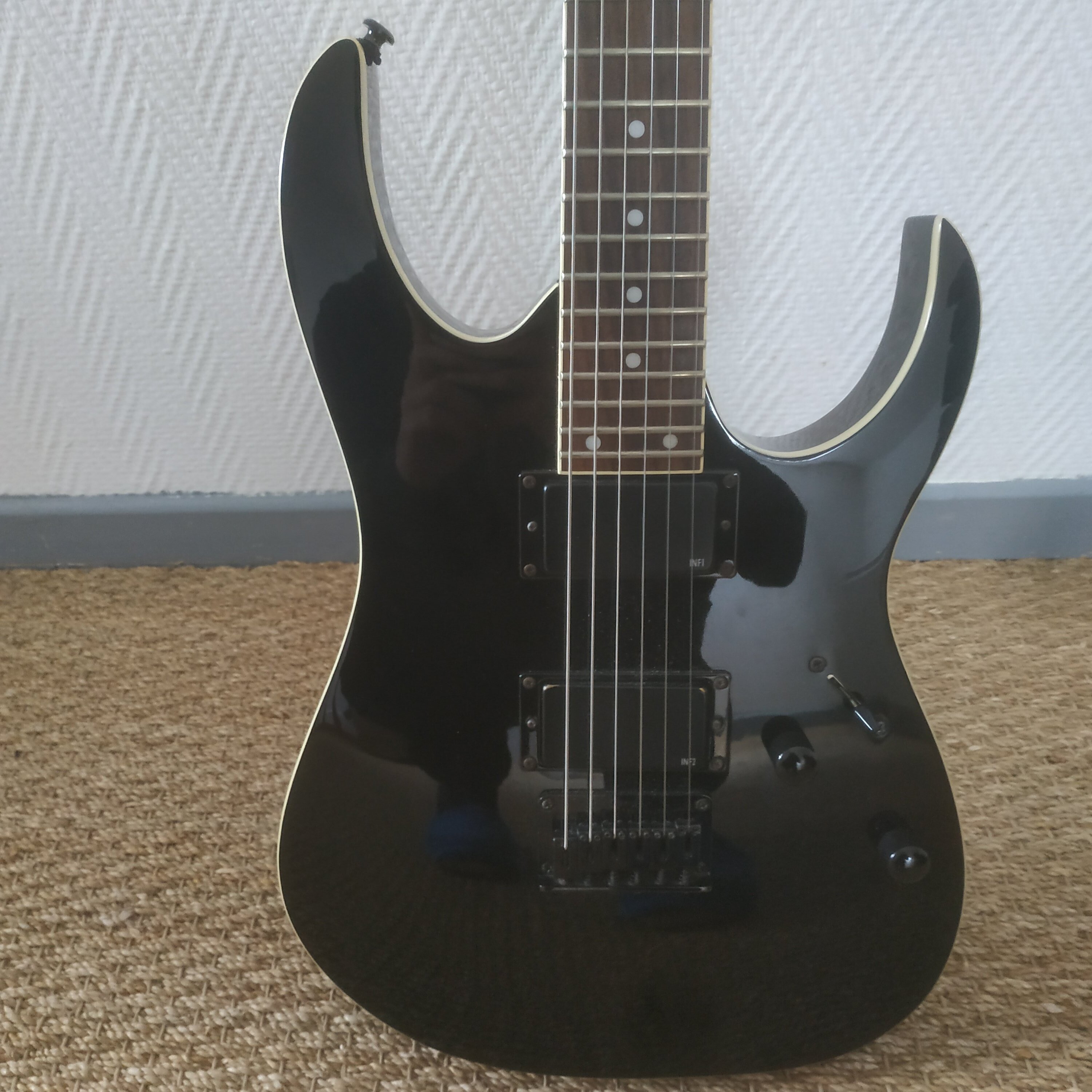 RGR321EX - Ibanez RGR321EX - Audiofanzine