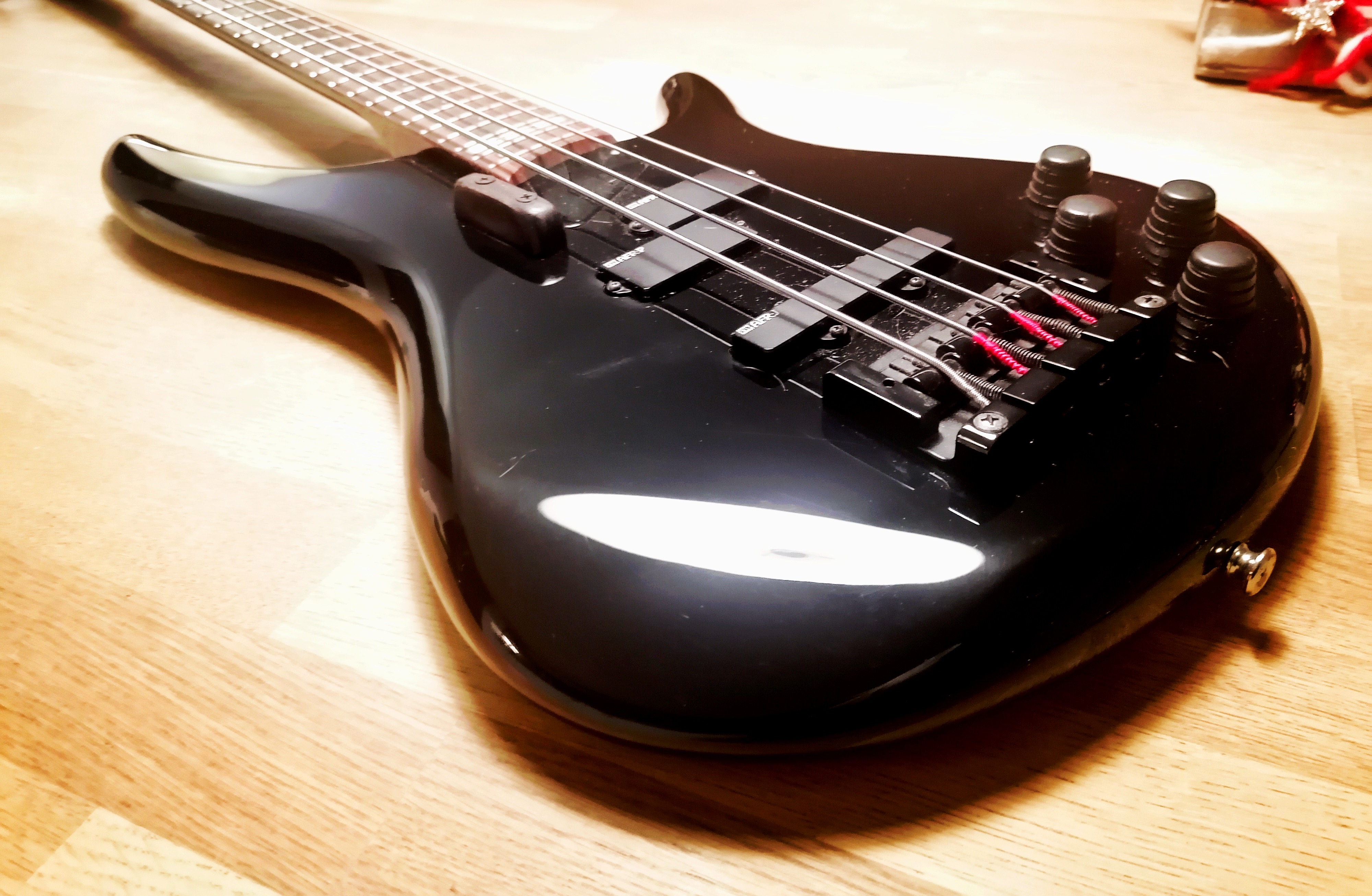 SR800 - Ibanez SR800 - Audiofanzine